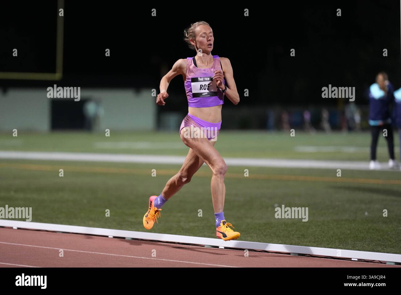 Taylor Roe places fourth in the Tokyo women's 10,000m in 30:58.66 ...