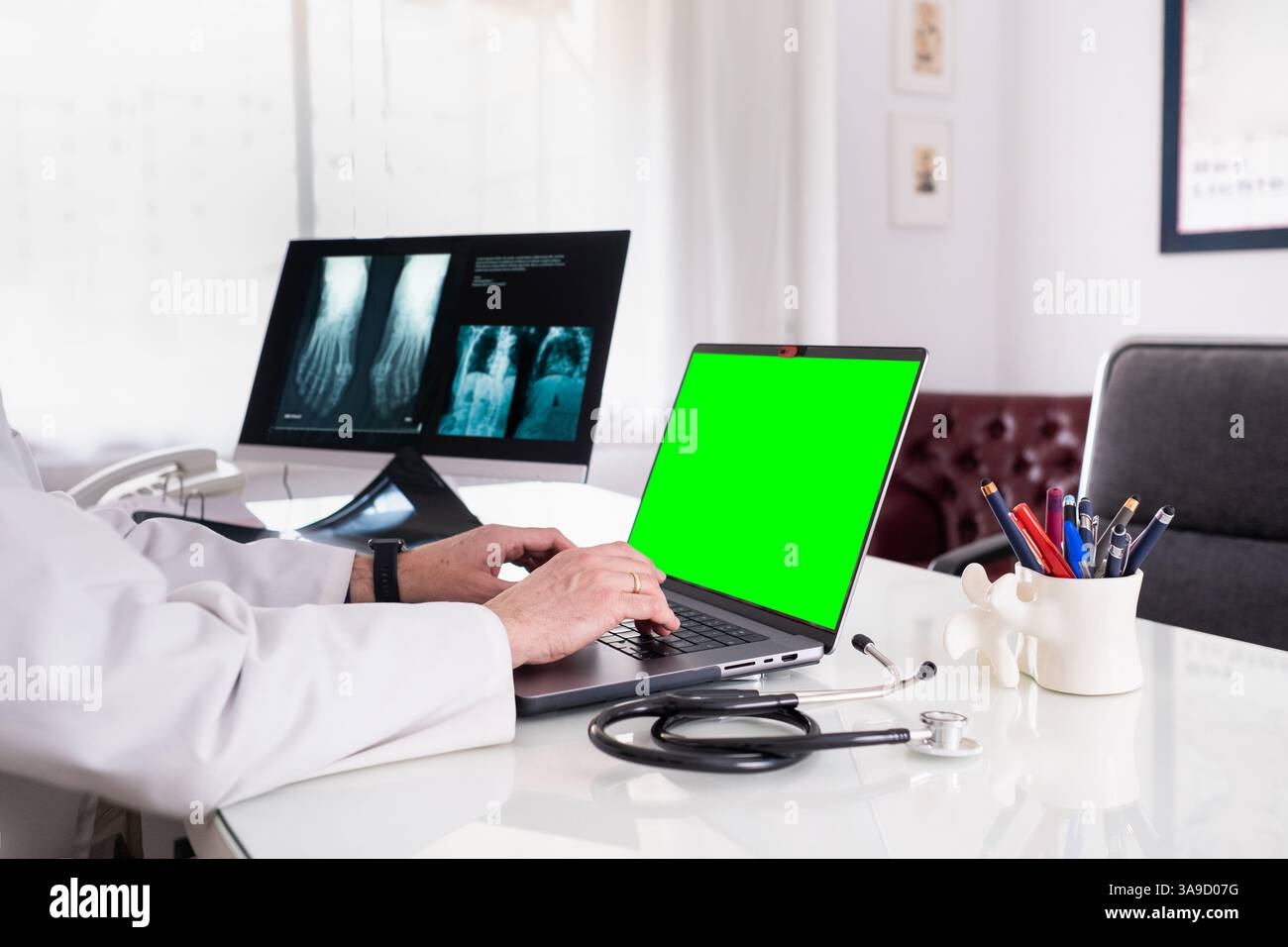Anonymous doctor wearing white hi-res stock photography and images - Alamy