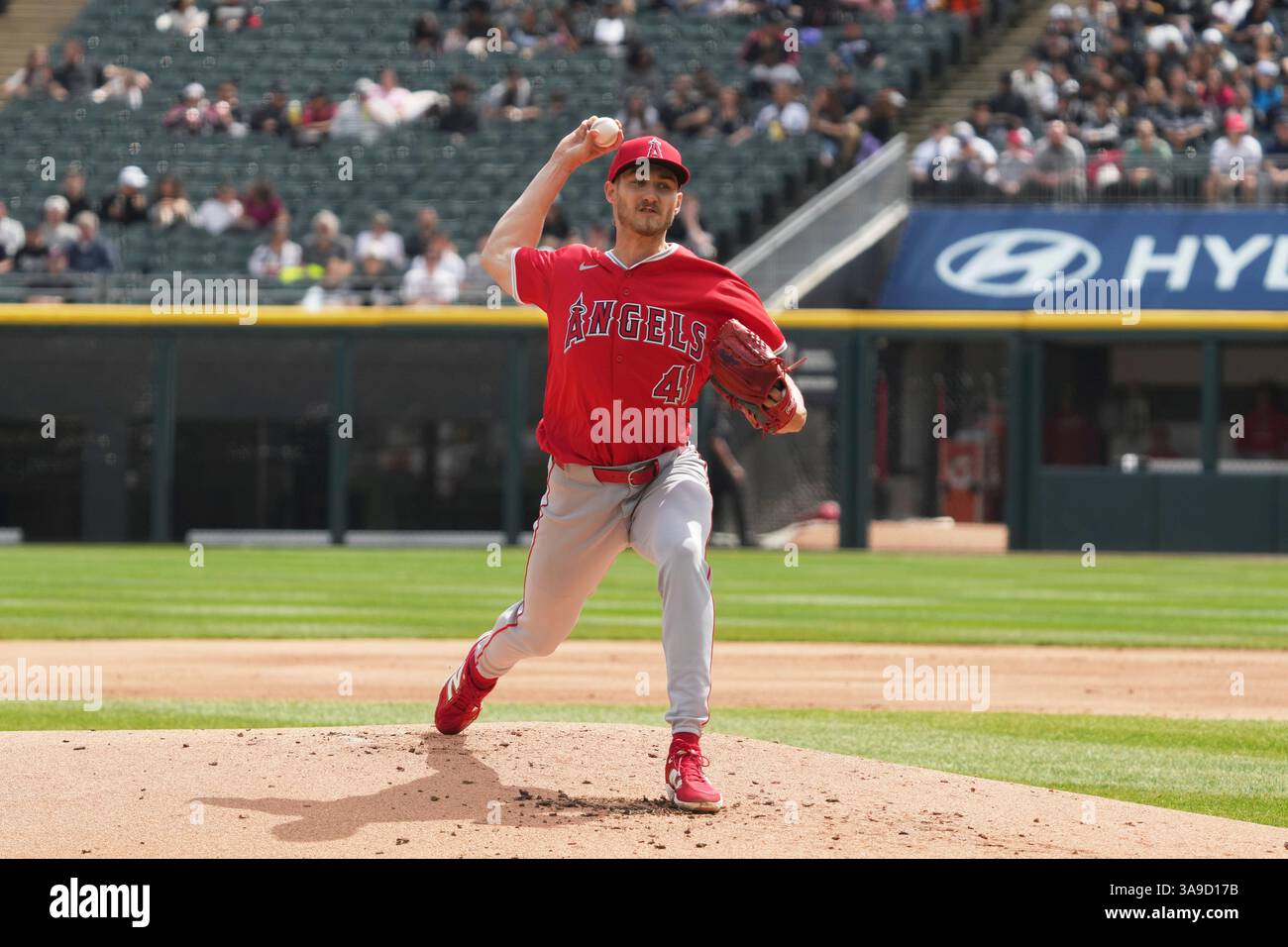 Los Angeles Angels starting pitcher Jack Kochanowicz throws against the ...