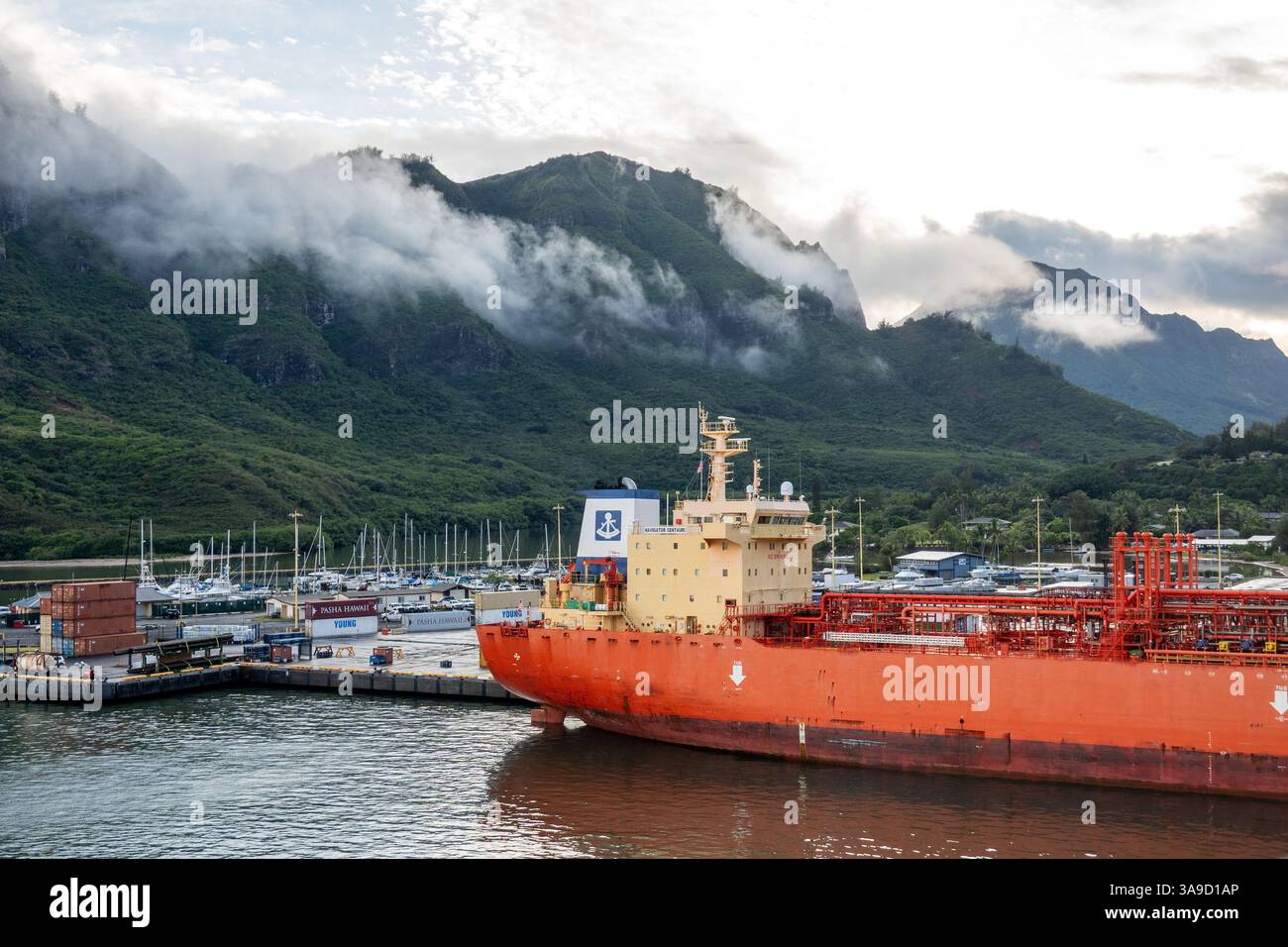 Lpg carrier stock hi-res stock photography and images - Alamy