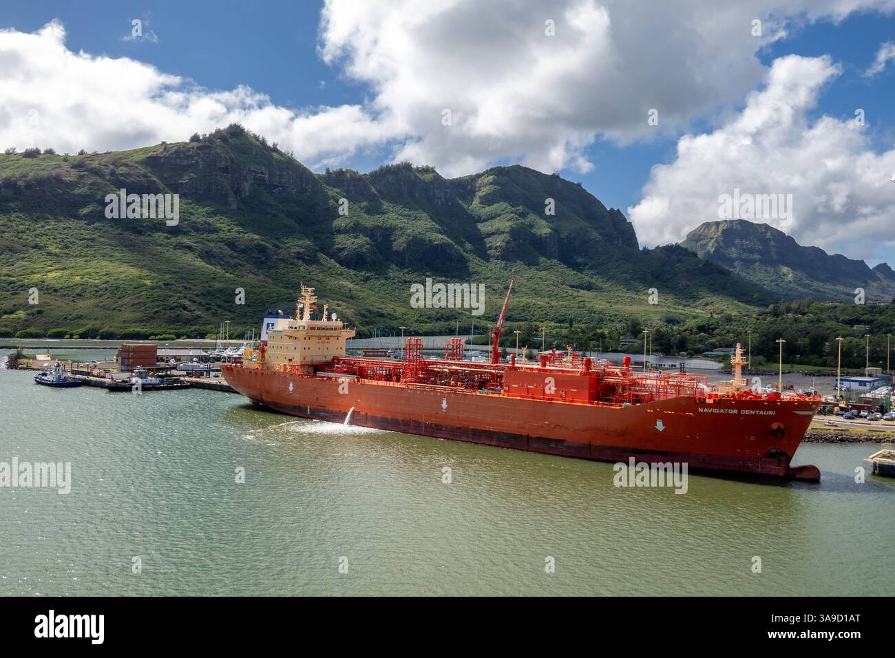 Nawiliwili Harbor Port Lihue, Kauai, Hawaii Clouds Hang To The Hills ...
