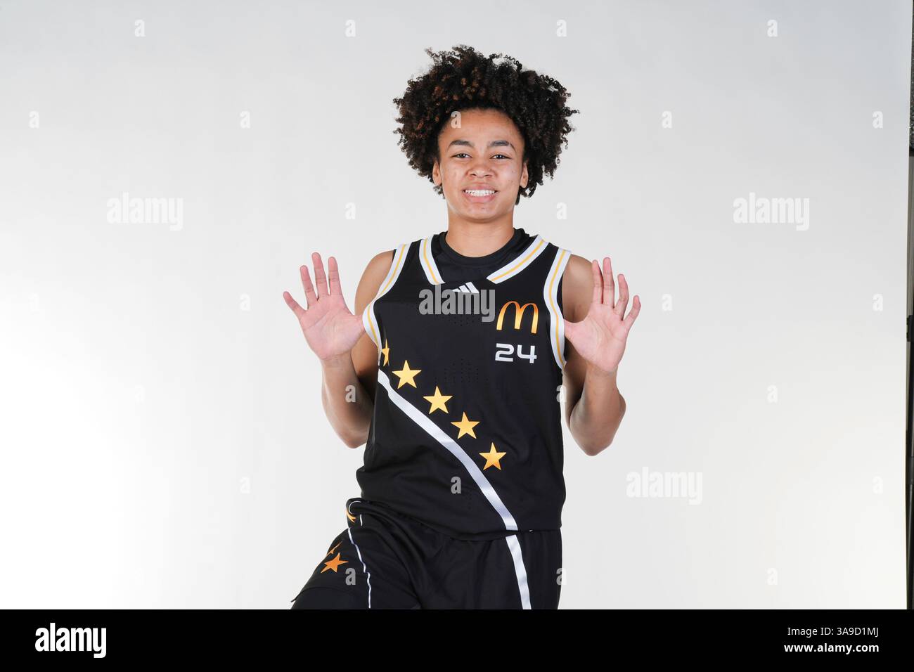 BROOKLYN, NY - MARCH 28: McDonalds High School All American Jaliya ...