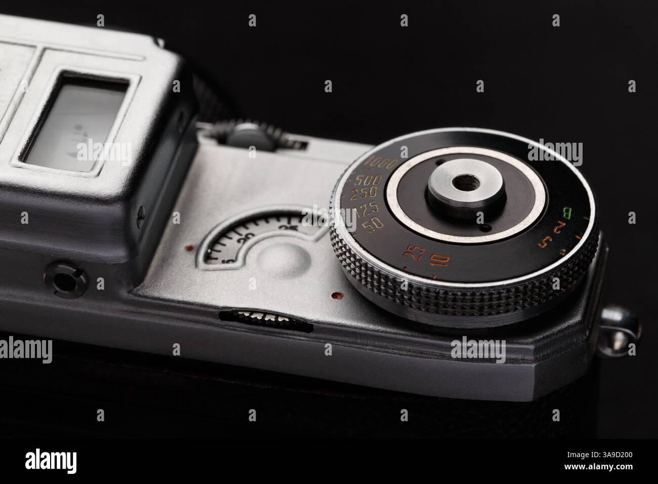 Close-up of shutter speed dial, frame counter and exposure meter window ...