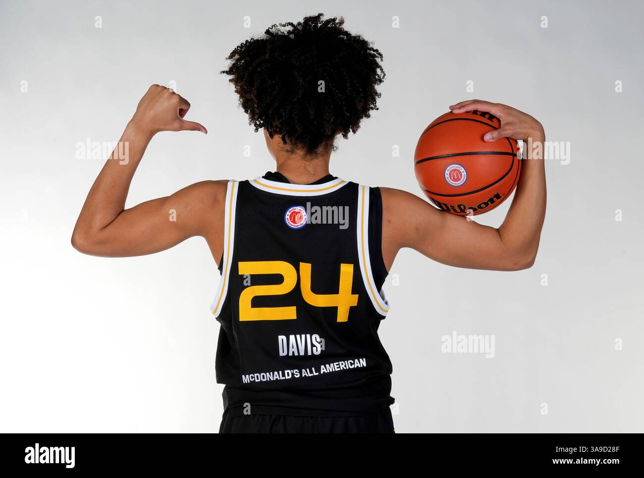 BROOKLYN, NY - MARCH 28: McDonalds High School All American Jaliya ...