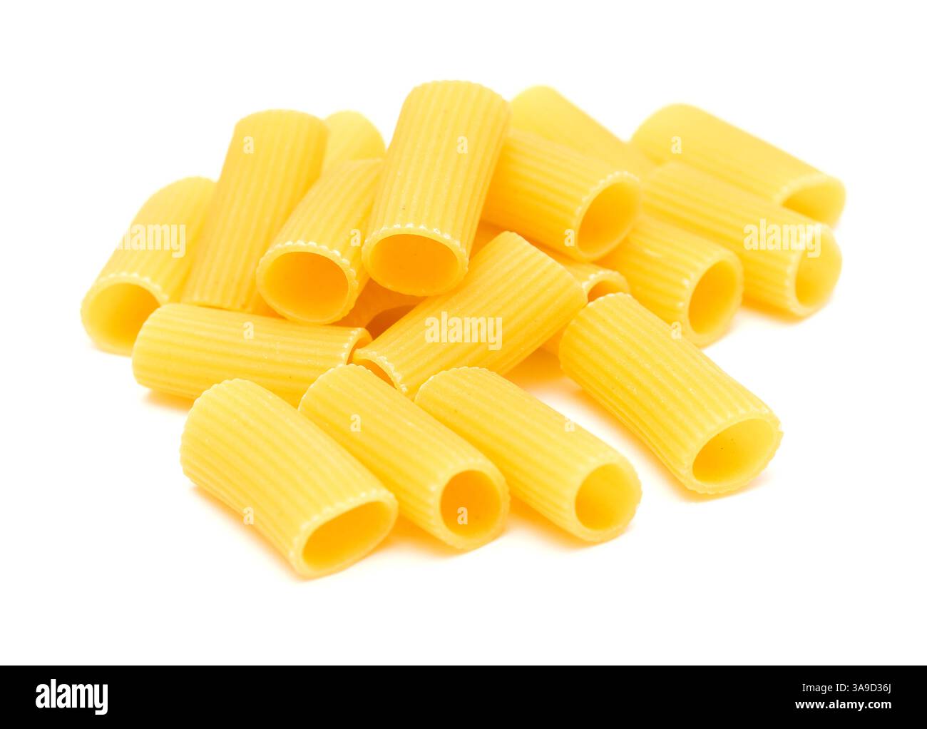 Rigatoni cooked Cut Out Stock Images & Pictures - Alamy