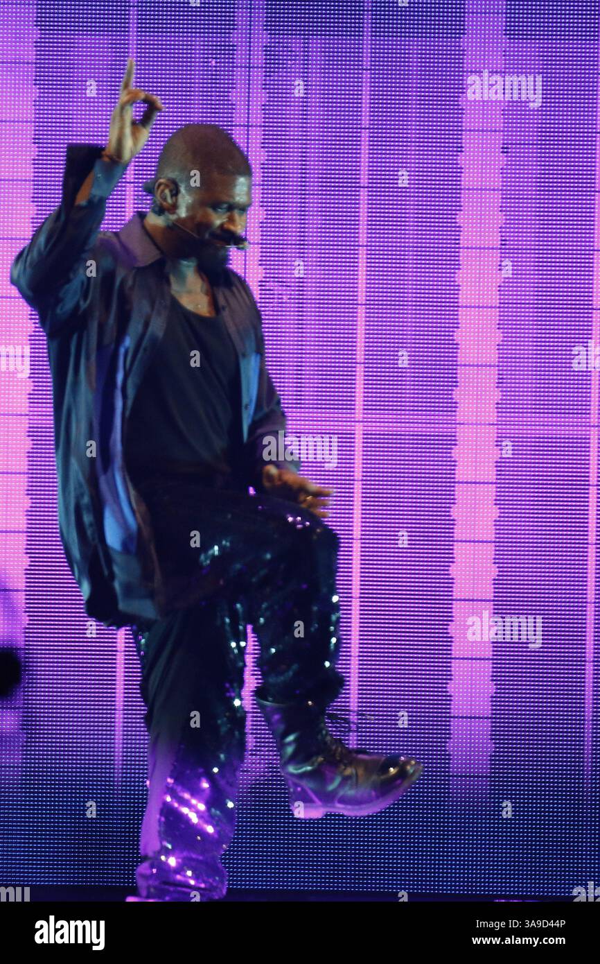 London, UK. 29th Mar, 2025. Usher tour o2 Arena London UK mandatory ...