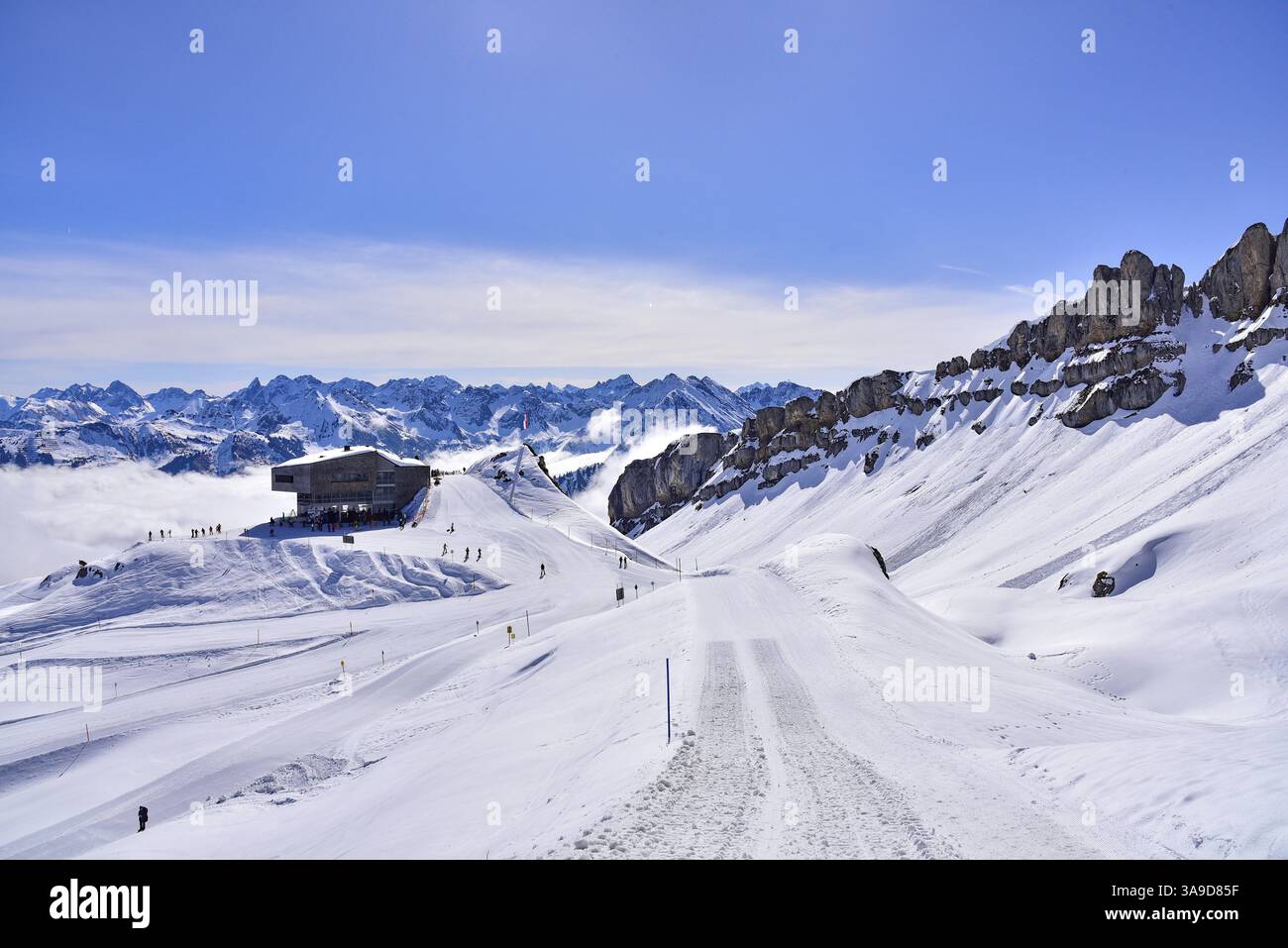 On the right the rock faces of the Hoher Ifen (2230 m) in ...