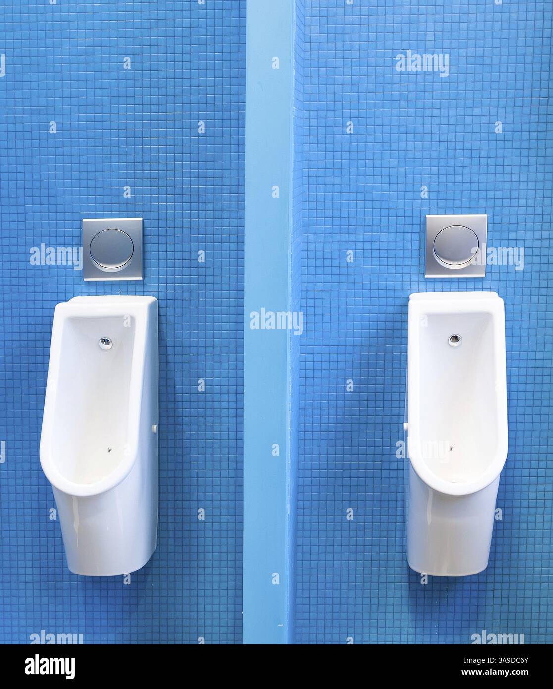 Men lavatory in modern building in a public restroom Stock Photo - Alamy