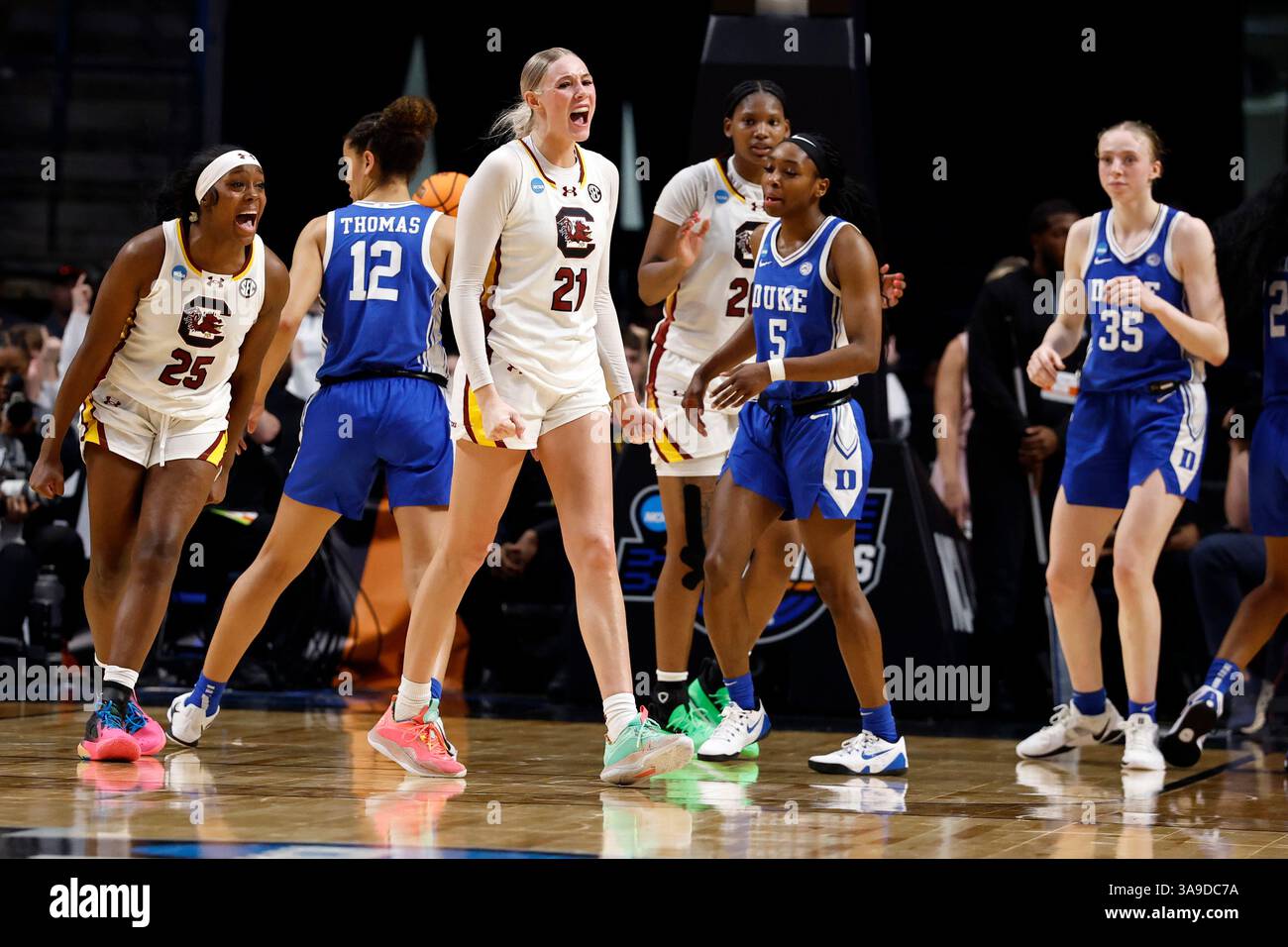 South Carolina forward Chloe Kitts (21) reacts after making a free ...