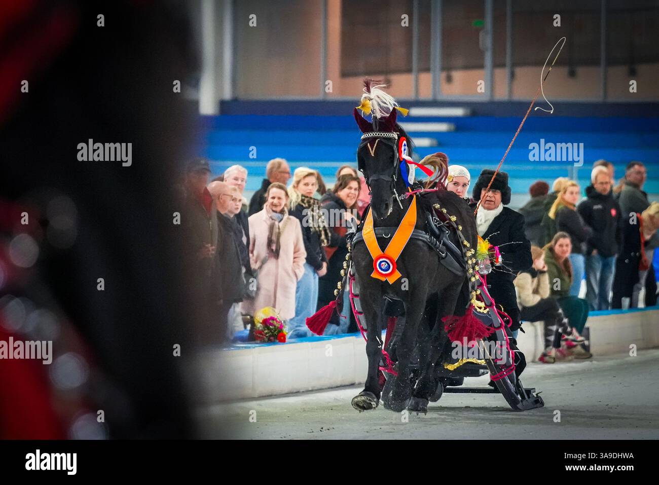 HEERENVEEN, NETHERLANDS - MARCH 30: Winnaar Jelle van der Kooi met ...