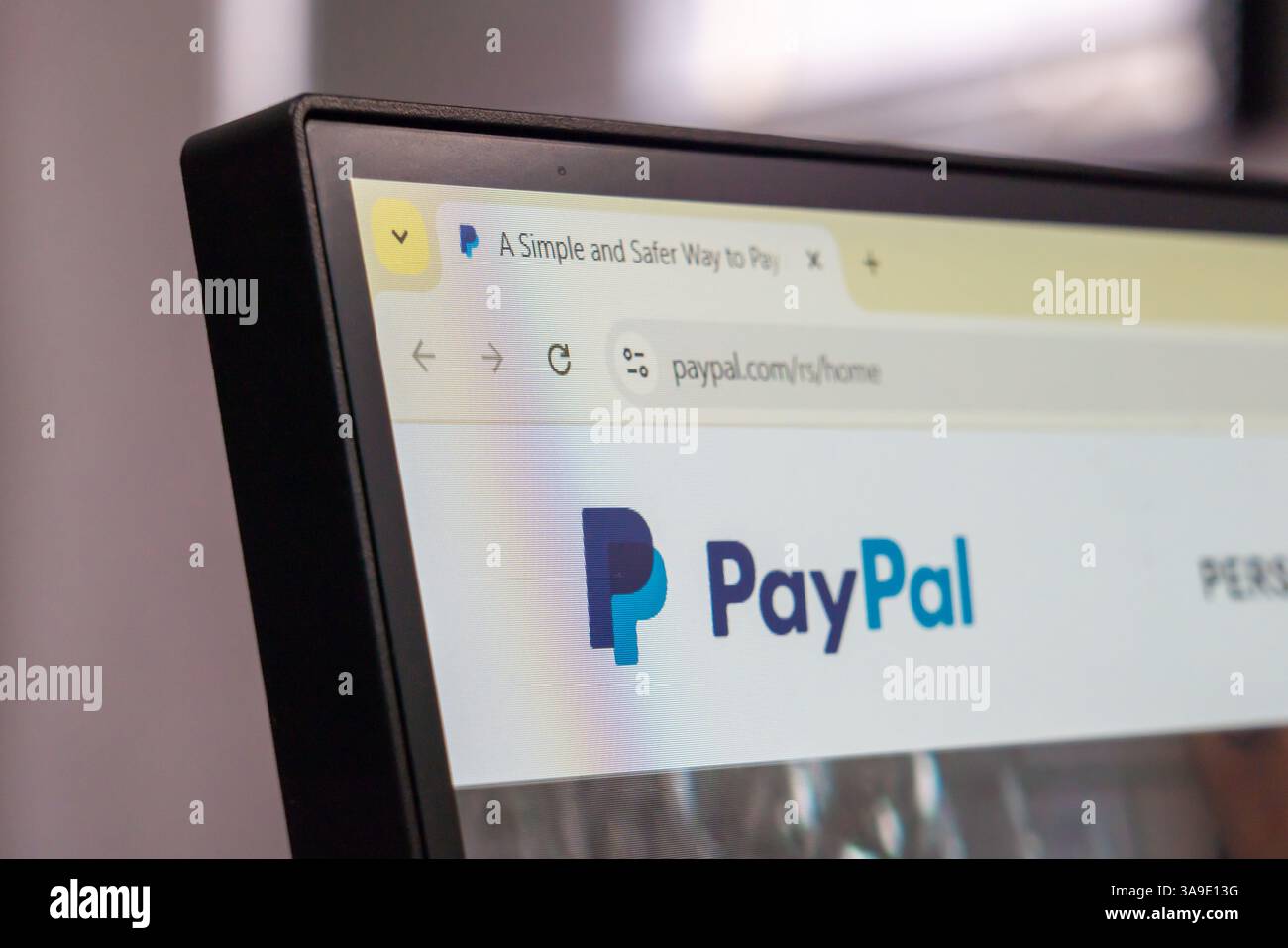 Computer monitoromepage hi-res stock photography and images - Alamy