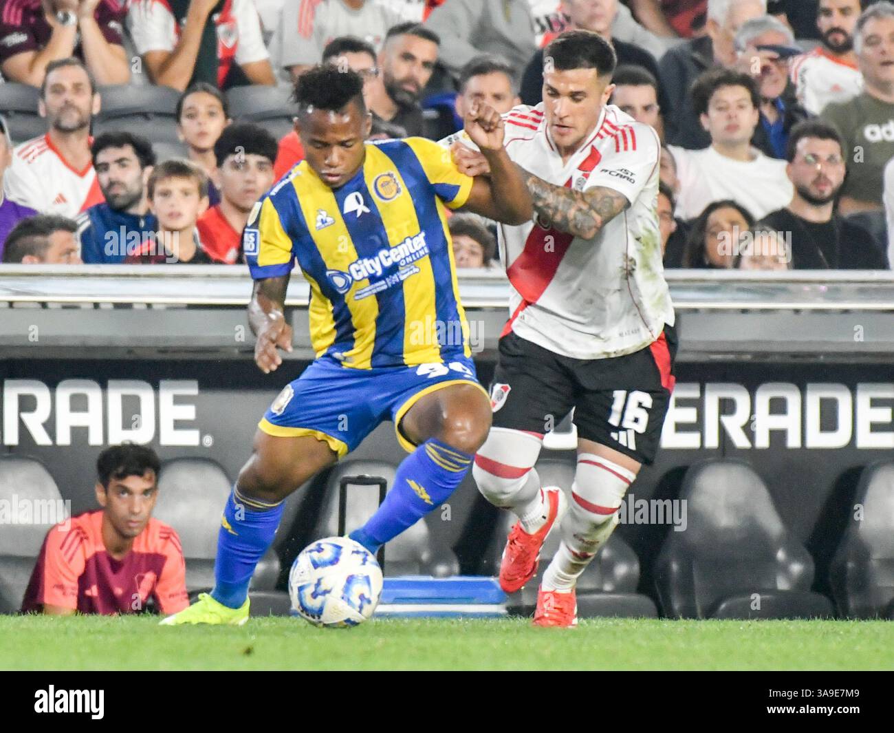 Buenos Aires, Argentina. March 29, 2025. Jaminton Campaz (Left) and Fabricio bustos (Right ...