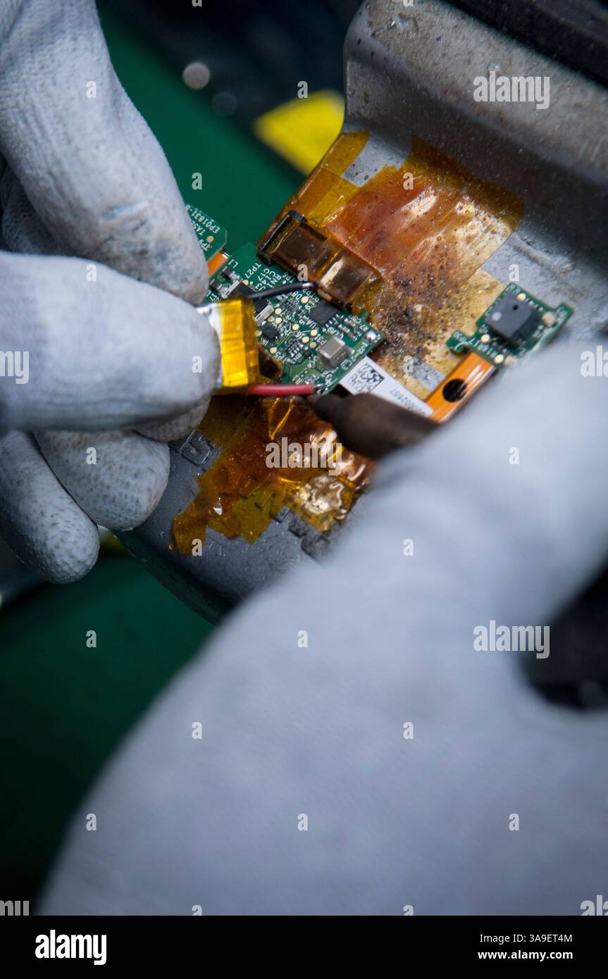 Digital interactions, body hi-res stock photography and images - Alamy