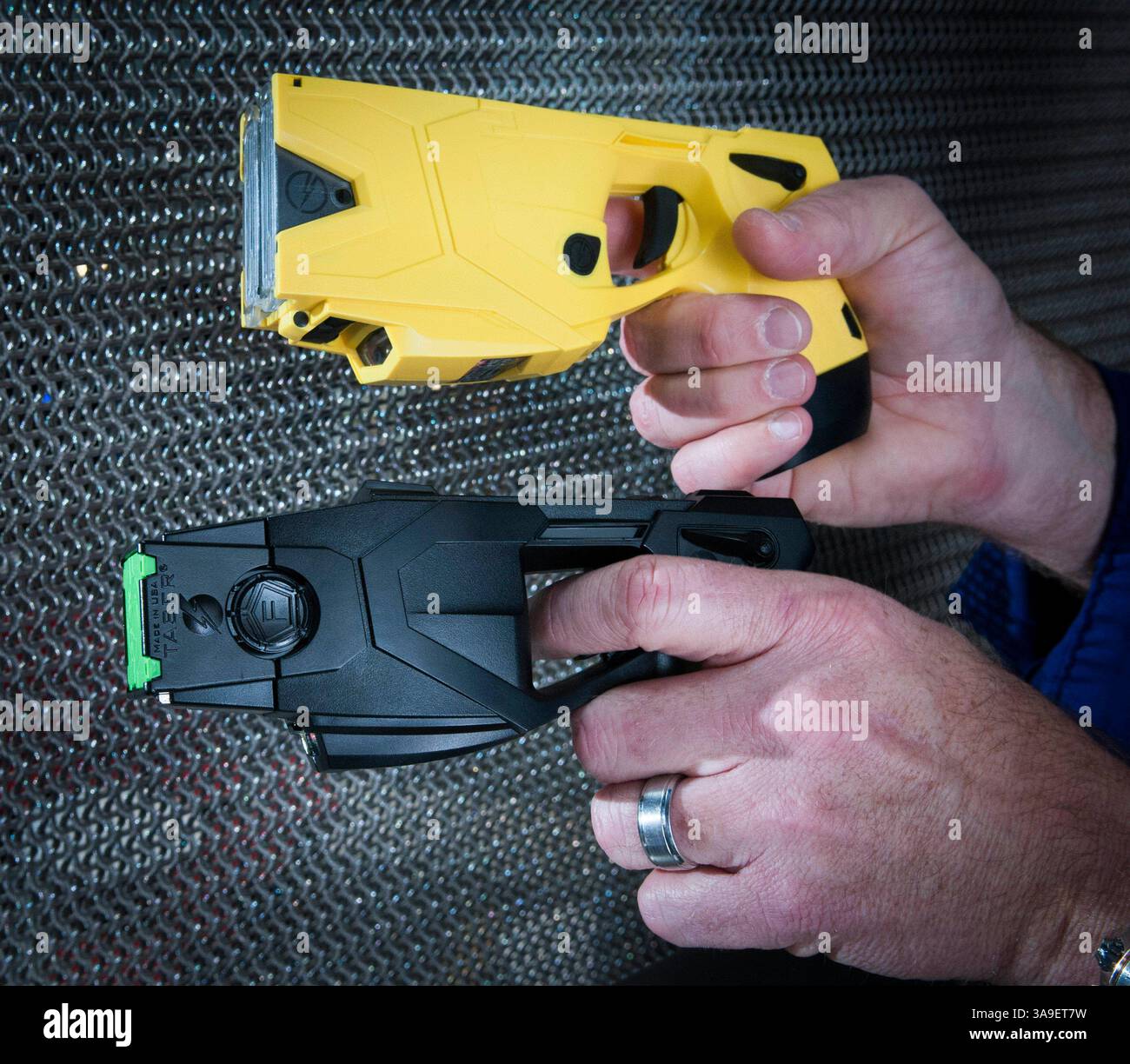 December 15, 2014 - Scottsdale, Arizona, U.S. - The X2 Taser Smart ...