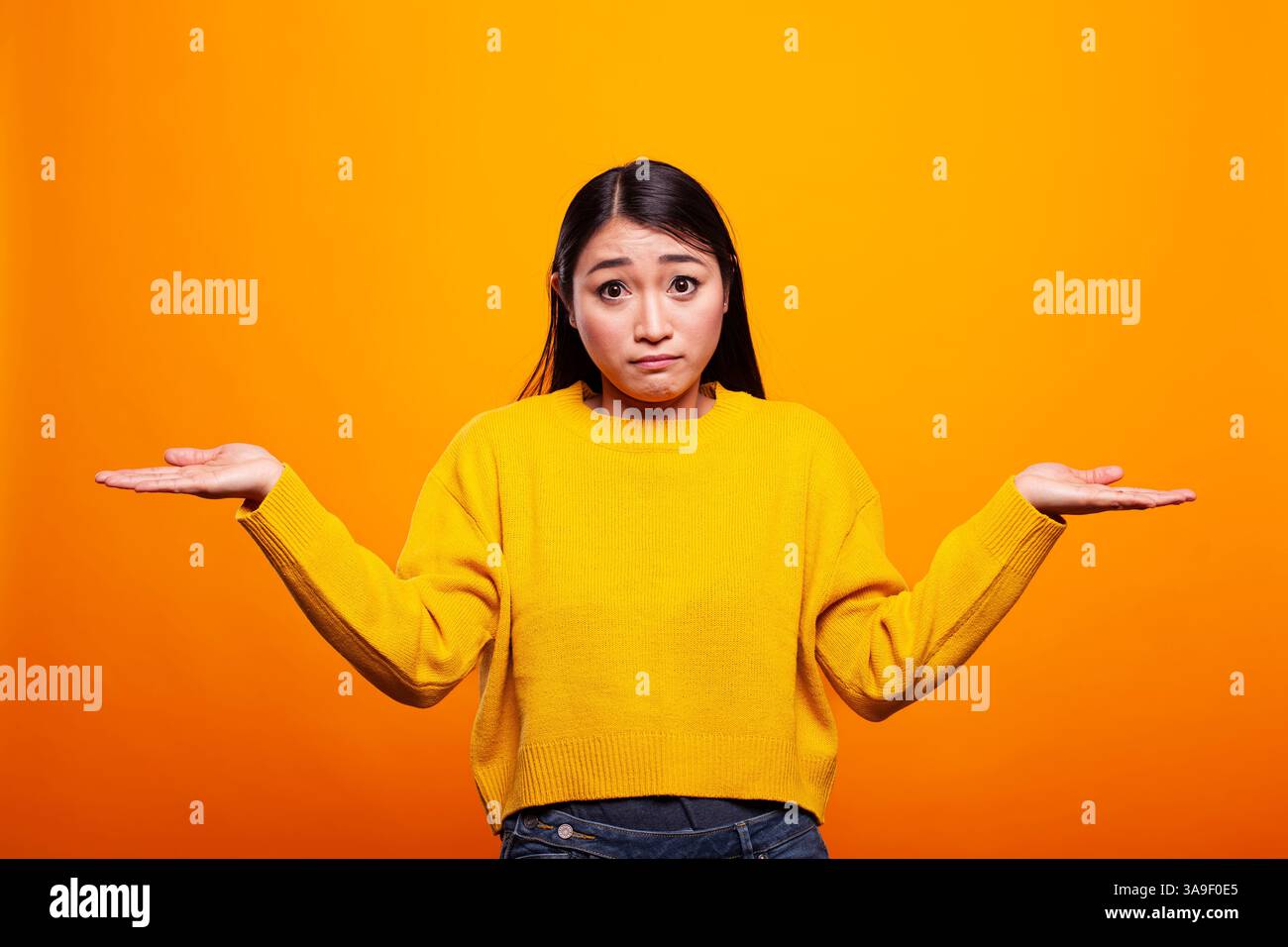 Animated perplexed lady hi-res stock photography and images - Alamy