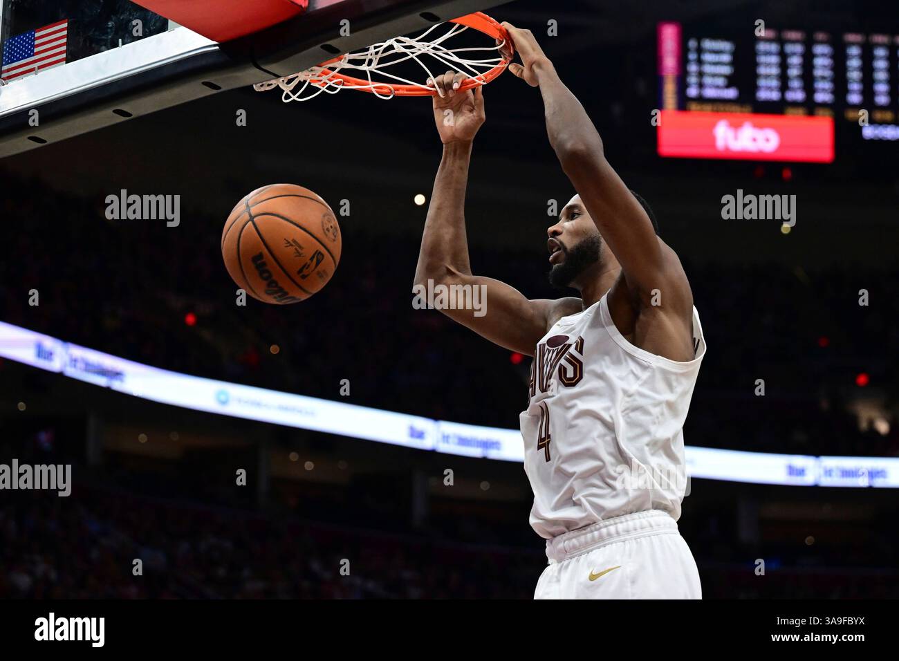 Cleveland Cavaliers forward Evan Mobley dunks in the second half of an ...
