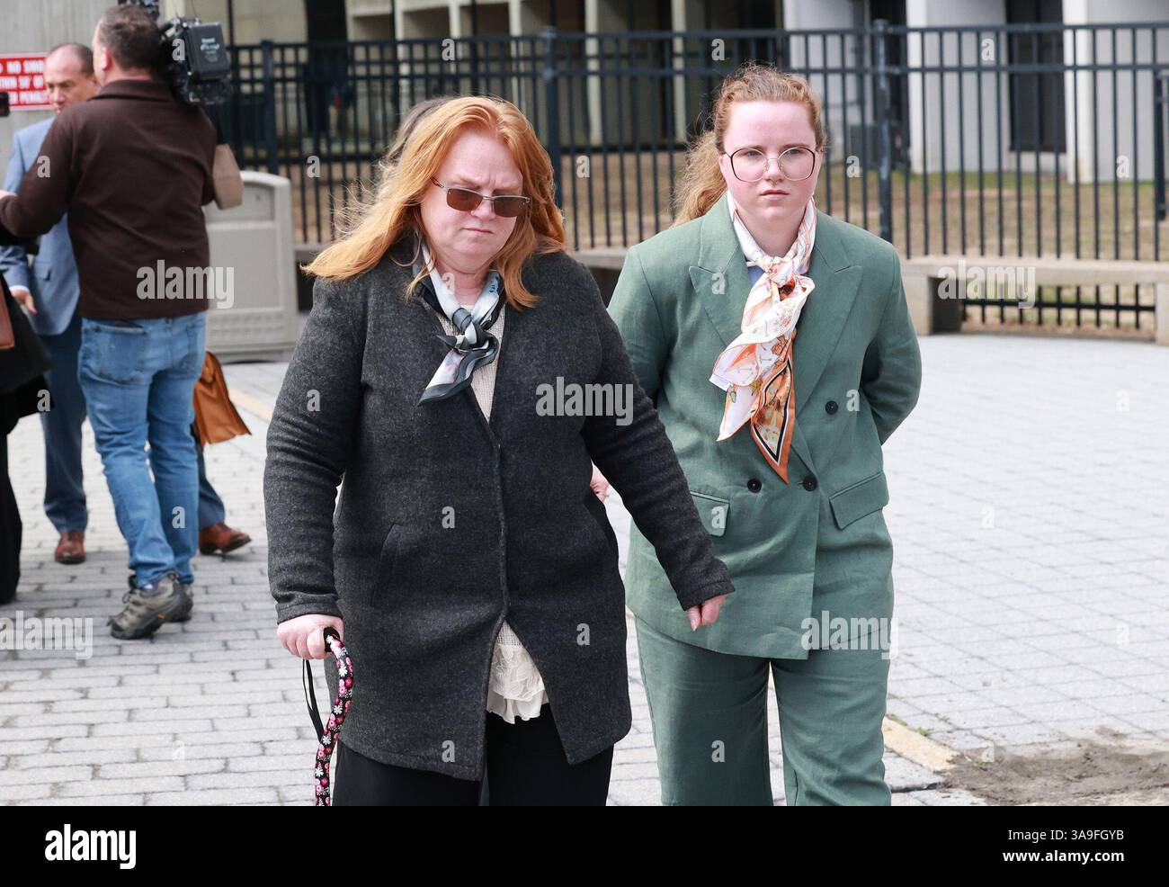 Divorce gilgo beach murders serial killers hi-res stock photography and ...