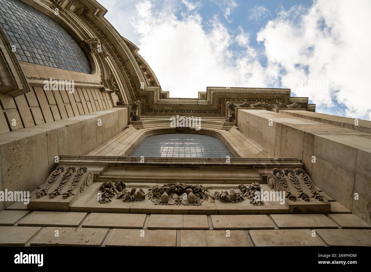 An angled perspective of St. Paul s Cathedral highlights its sculpted ...