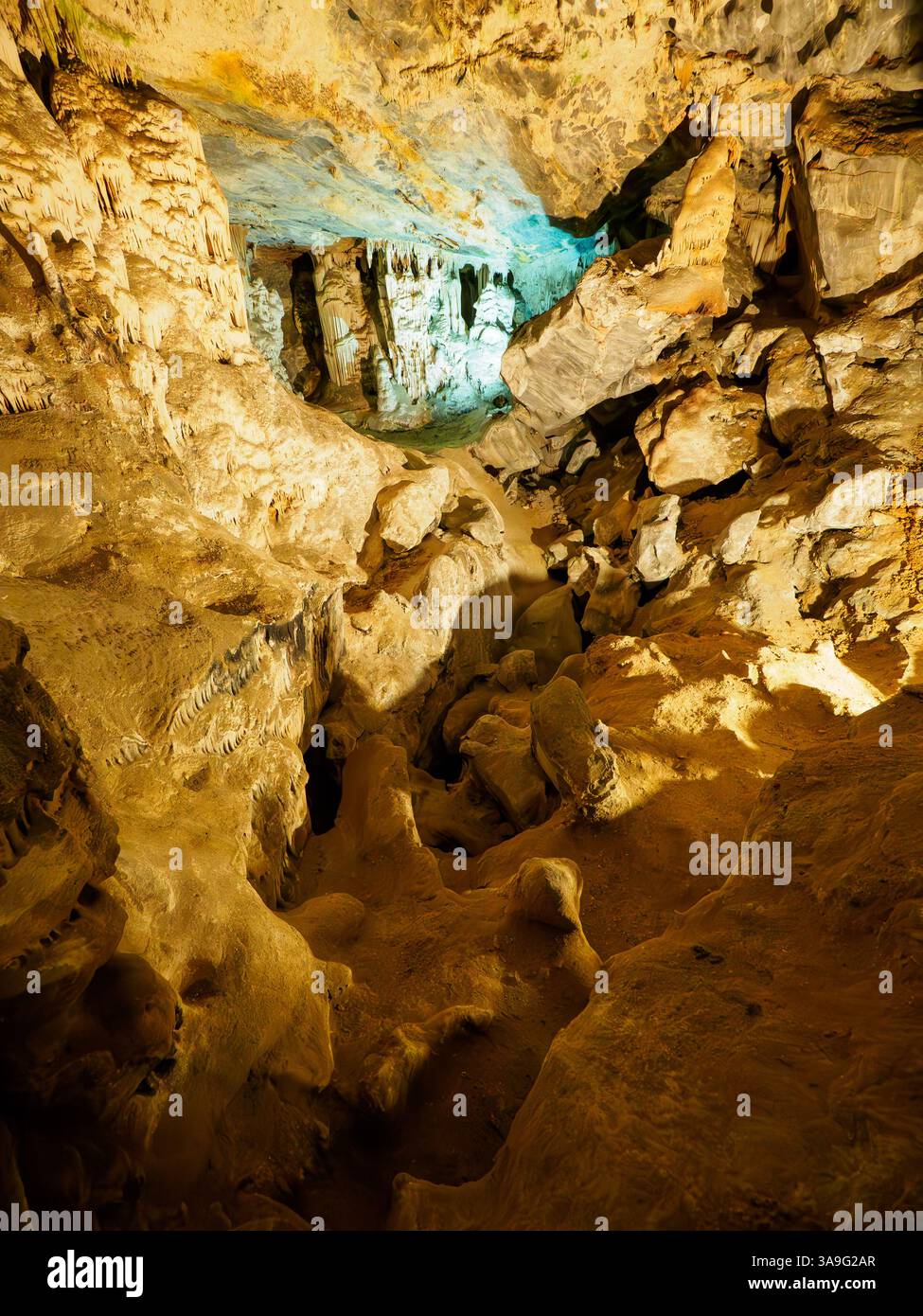 Inside Cango Caves, Oudtshoorn, South Africa Stock Photo - Alamy