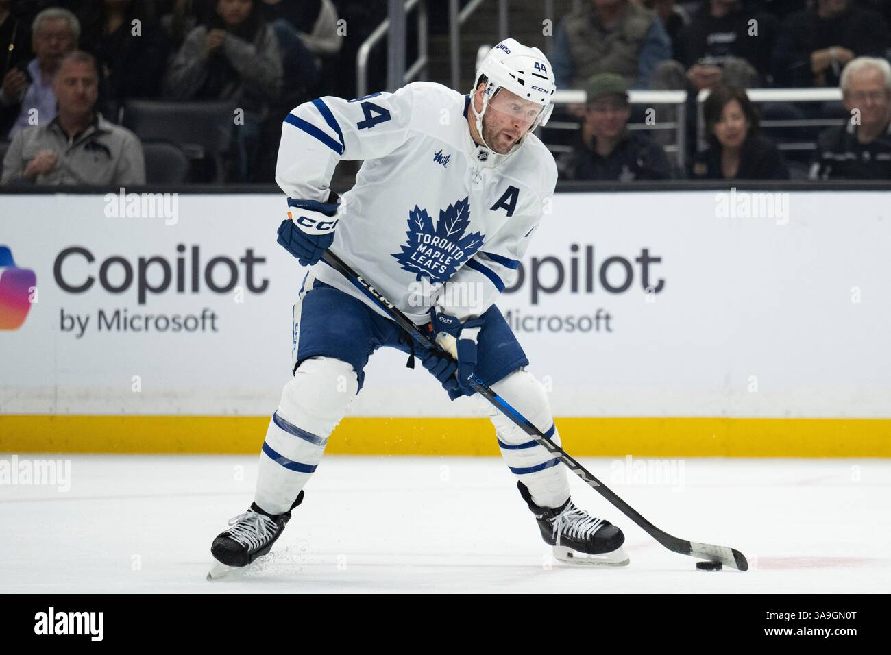 Toronto Maple Leafs defenseman Morgan Rielly (44) controls the puck ...