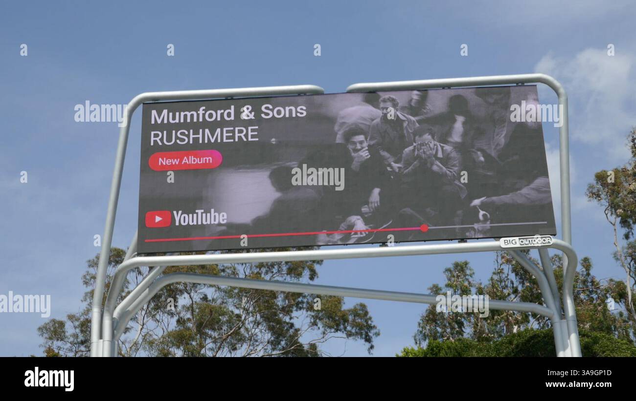 Los Angeles, California, USA 29th March 2025 Mumford & Sons Rushmere ...