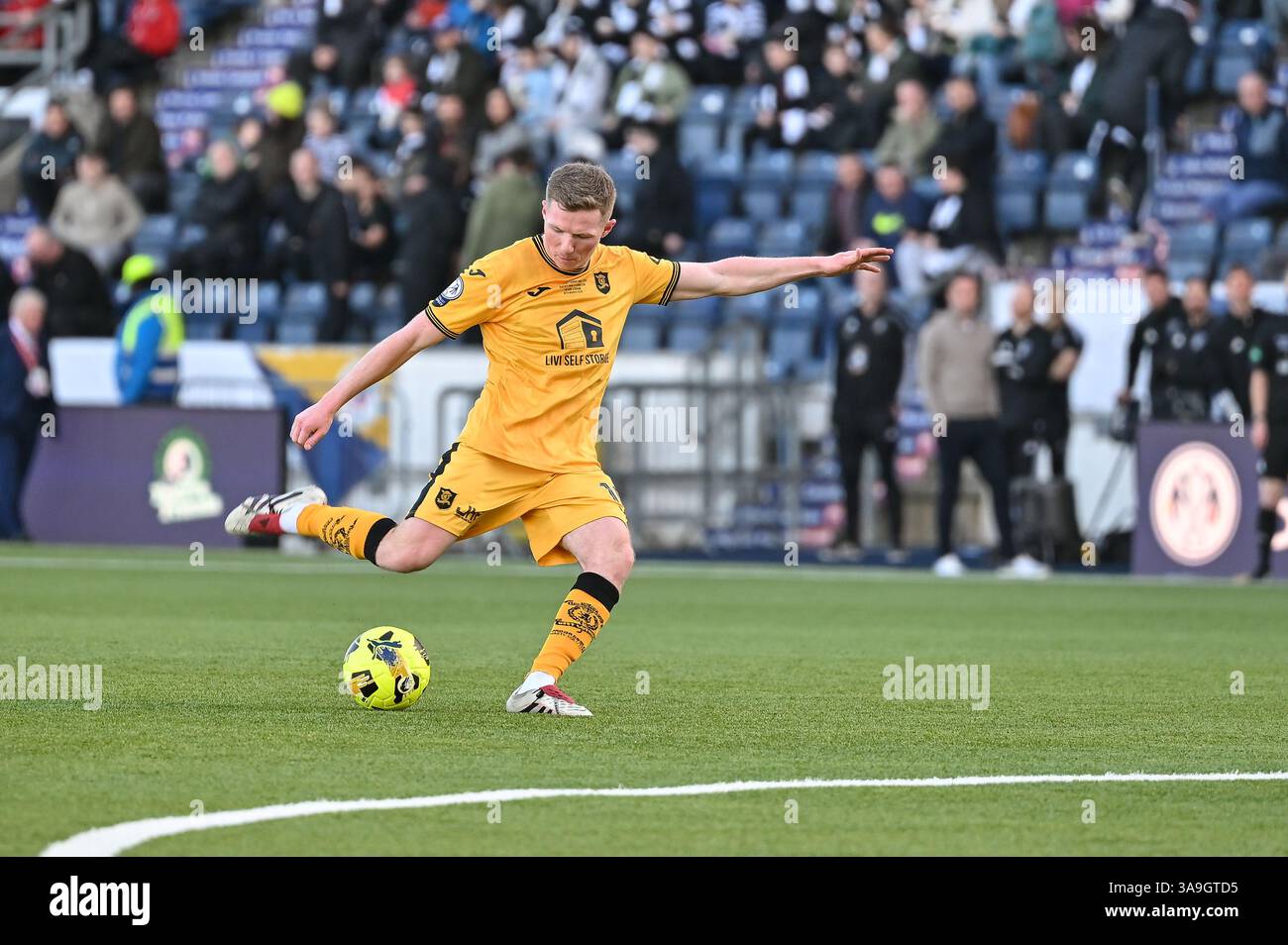 Falkirk, Scotland, UK. 30th March, 2025. Stephen Kelly of Livingston ...