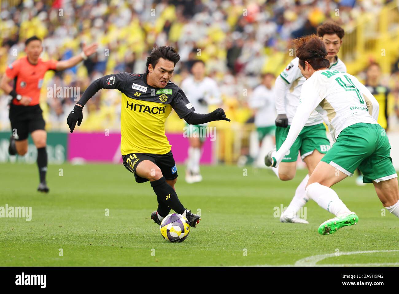 Chiba, Japan. 29th Mar, 2025. Tojiro Kubo (Reysol) Football/Soccer : 2025 J1 League match match ...