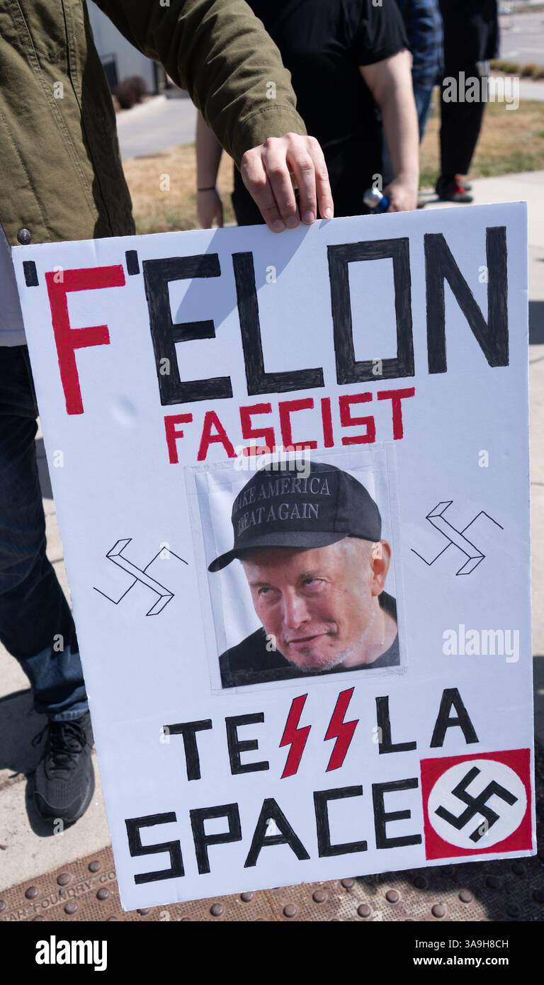 Elon Tesla Signs, Tesla Takedown Protest, 3/29/25, Superior, CO USA ...