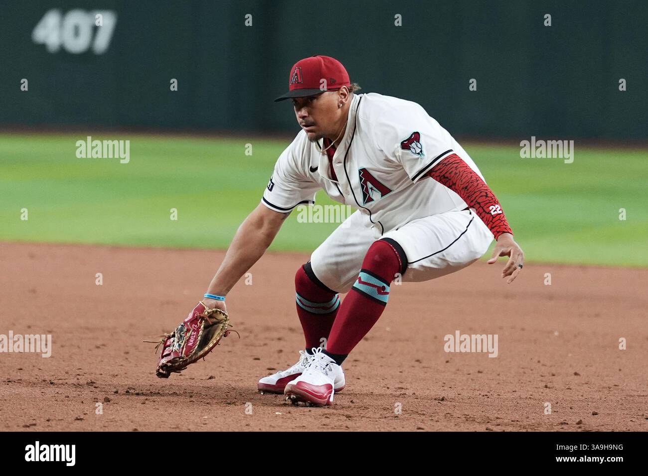 Arizona Diamondbacks first baseman Josh Naylor fields a grounder ...