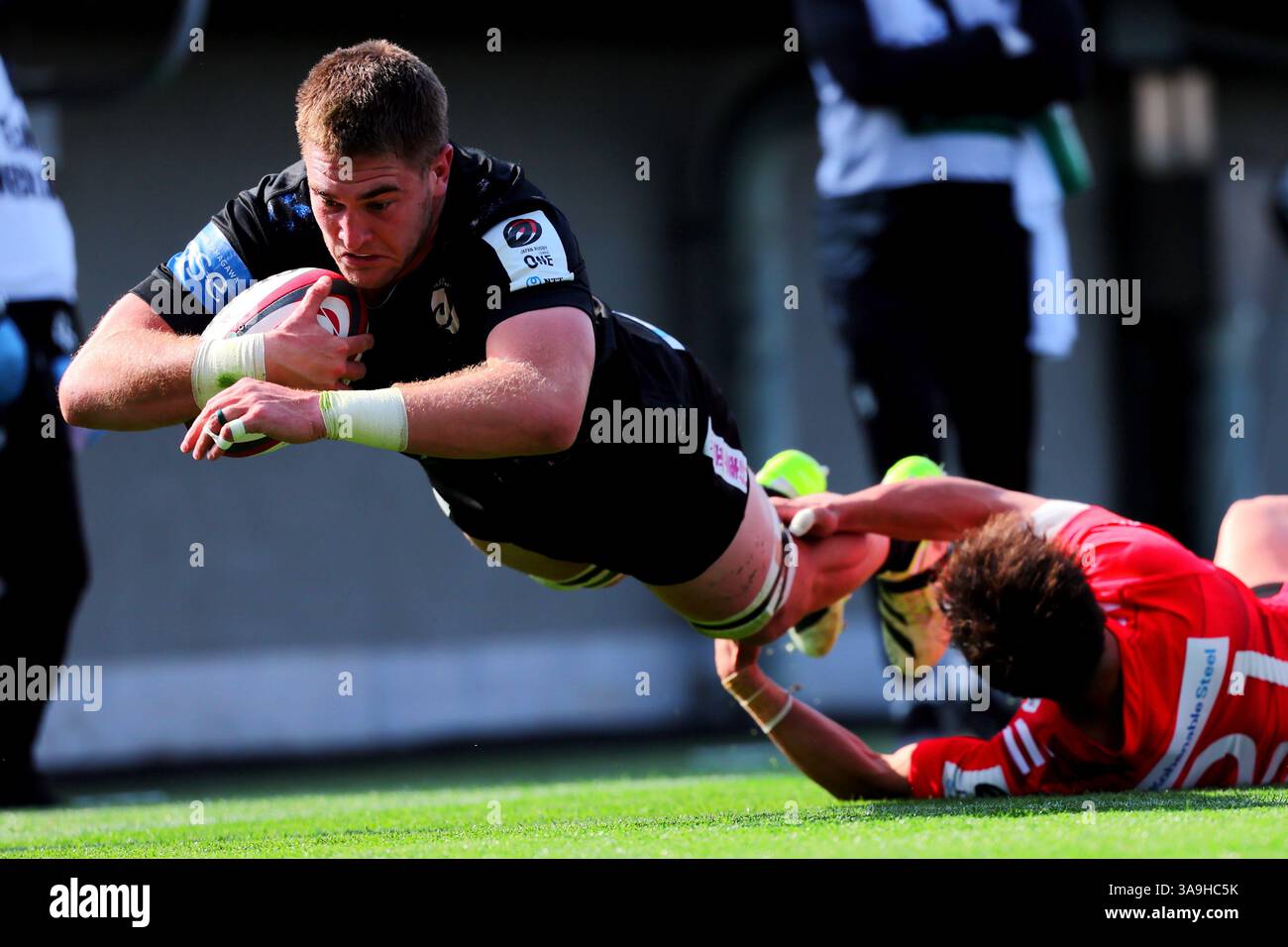 Tokyo, Japan. 30th Mar, 2025. Harrison Fox (BlackRams) Rugby : 2024-25 ...