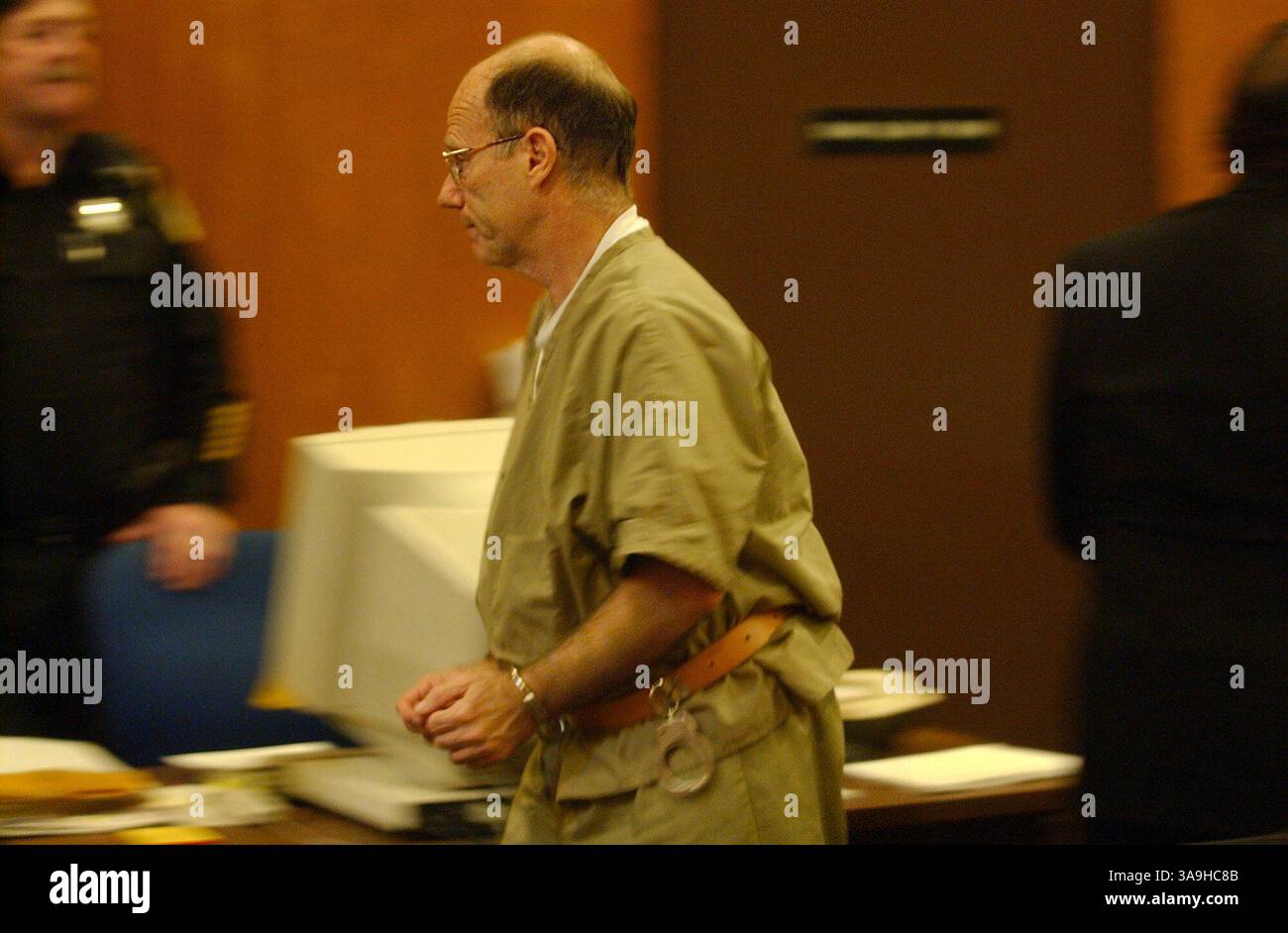 Former Symbionese Liberation Army member James Kilgore, 55, leaves ...