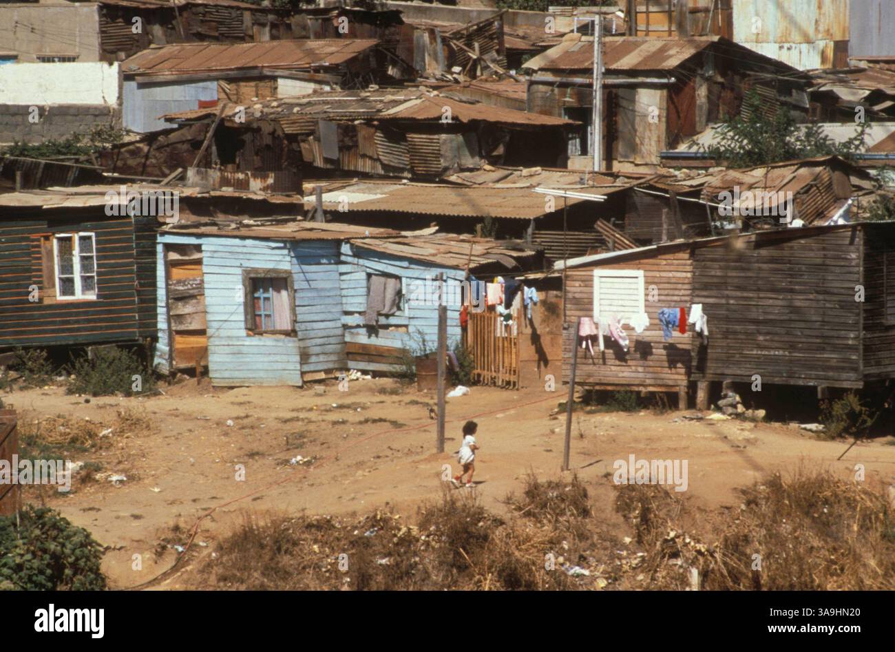 Oct 05, 1987; Valparaiso, Chile; Pictured: Slums in Valparaiso Chile ...