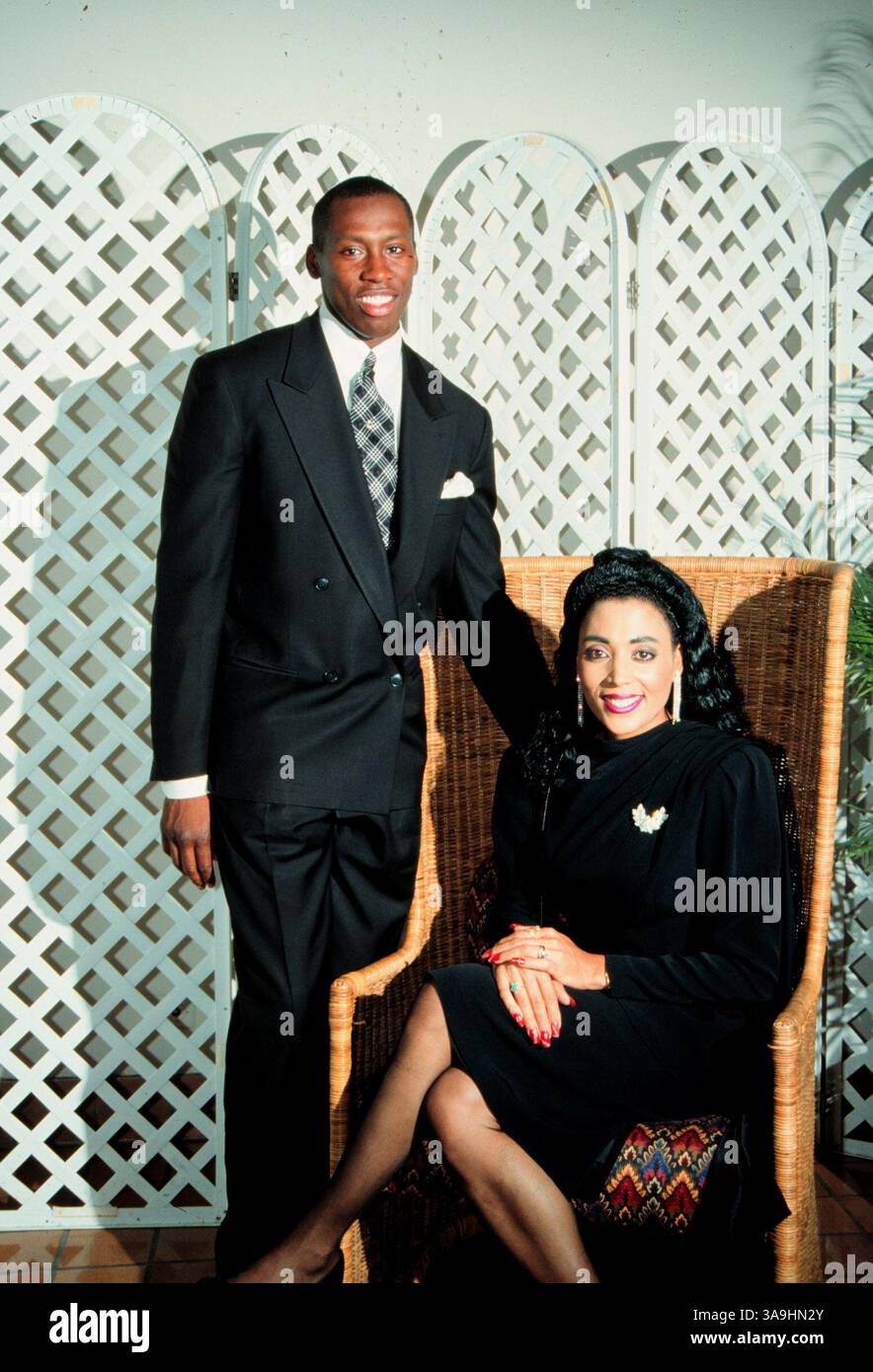 Oct 30, 1992; Los Angeles, CA, USA; Legendary sprinter FLORENCE ...