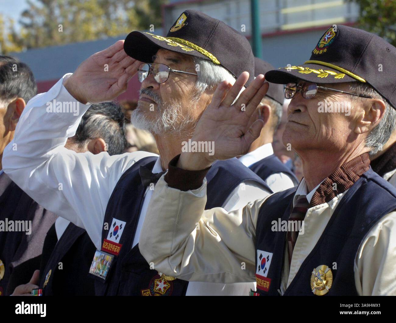 Nov 11, 2005; Sacramento, CA, USA; A Veteran's Day ceremony honors war ...