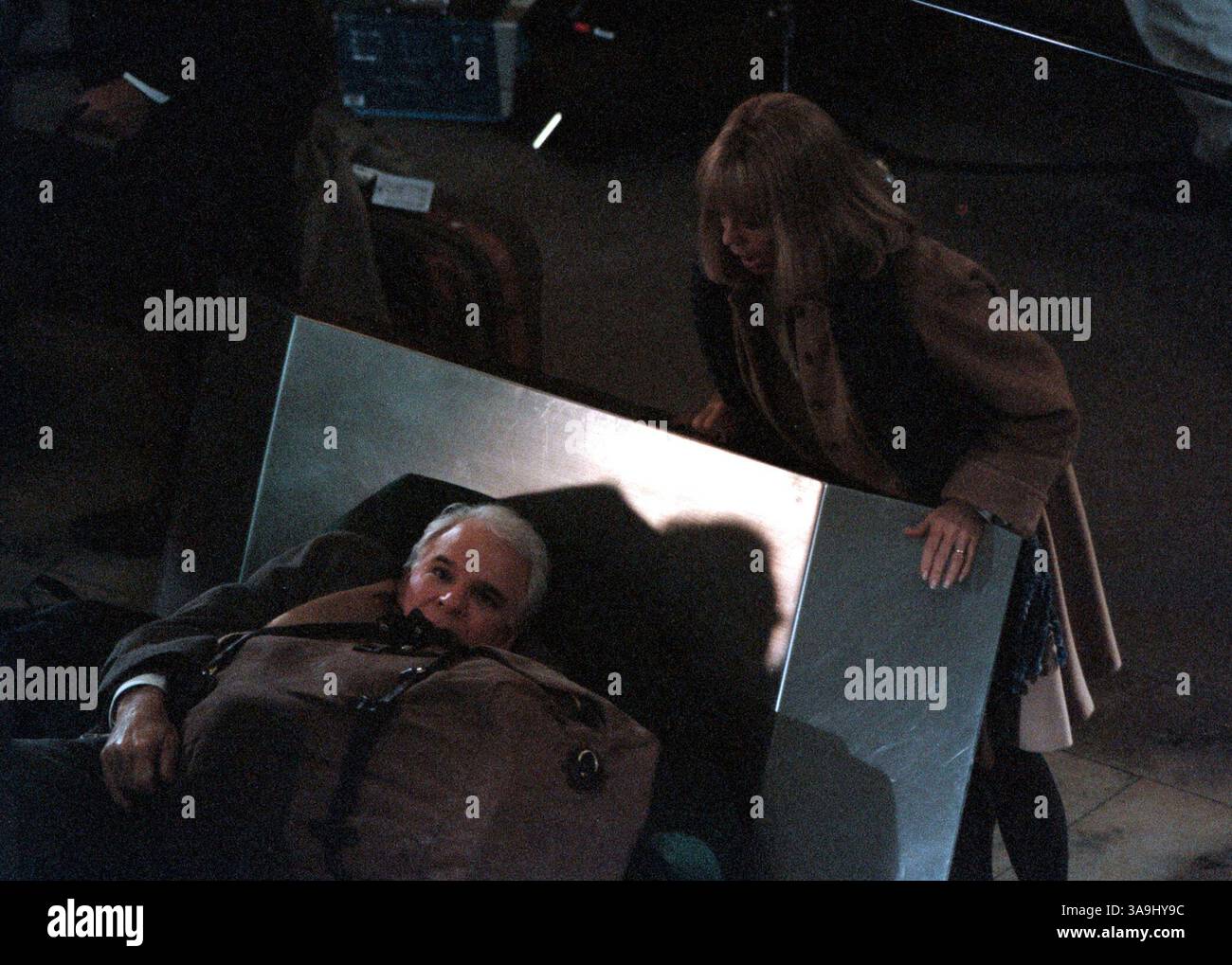 Feb 10, 1998; Hollywood, California, USA; Actors STEVEN MARTIN & GOLDIE ...