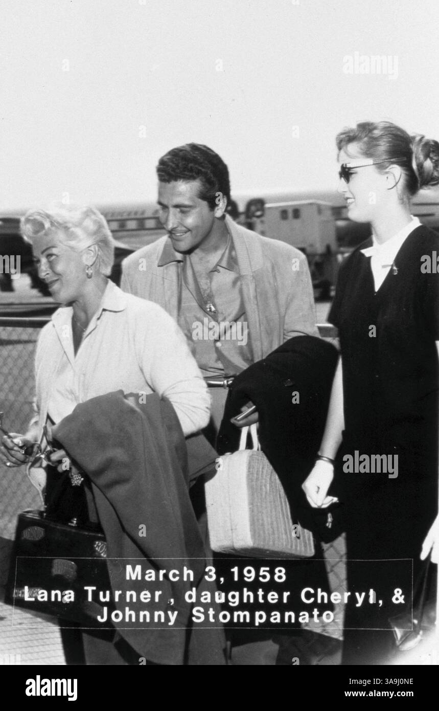 Lana turner 1958 hi-res stock photography and images - Alamy