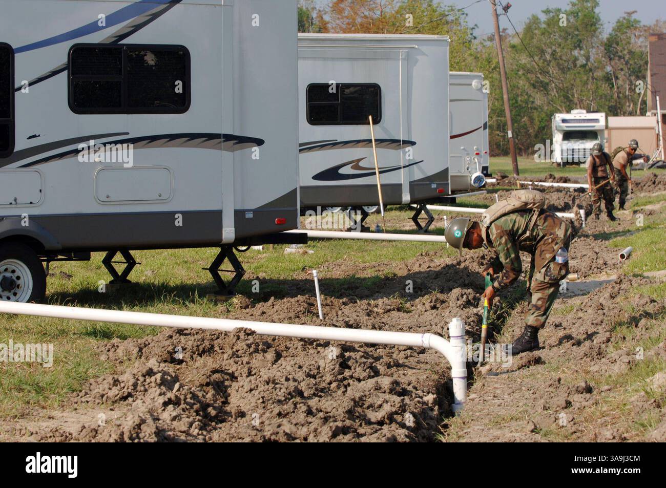 Sep 28, 2005; Plaquemines Parish, LA, USA; Seabees from Naval Mobile ...