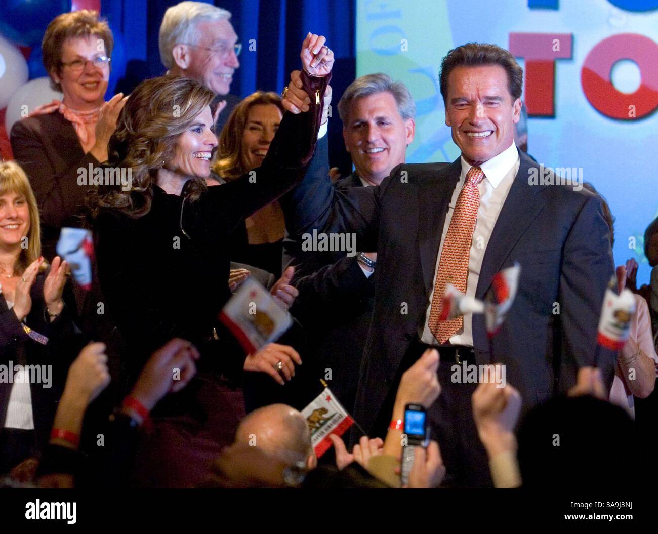 Nov 08, 2005; Beverly Hills, CA, USA; Governor ARNOLD SCHWARZENEGGER ...