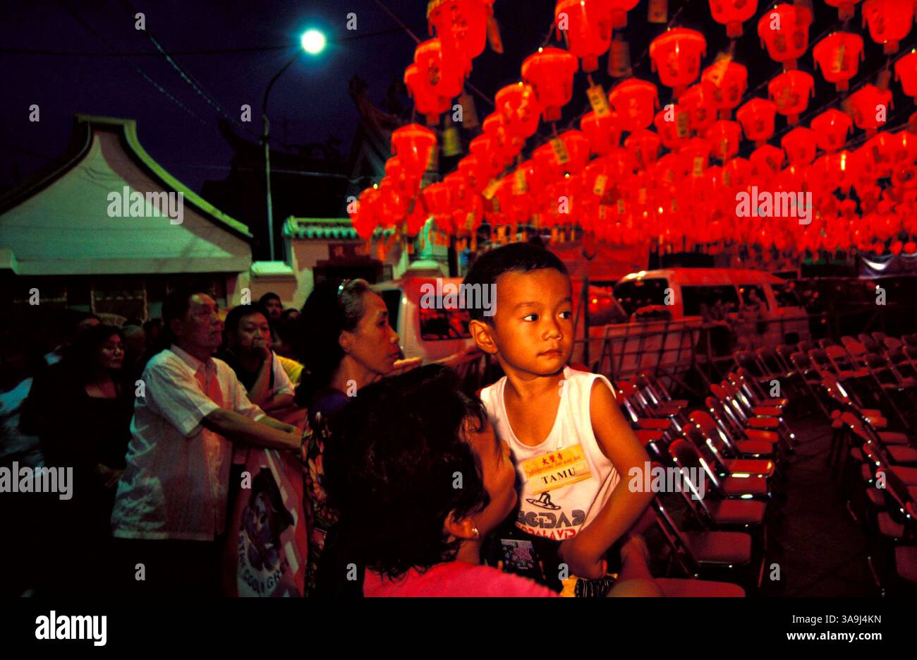 Aug 04, 2005; Semarang, Central Java, INDONESIA; An Indonesian kid held ...