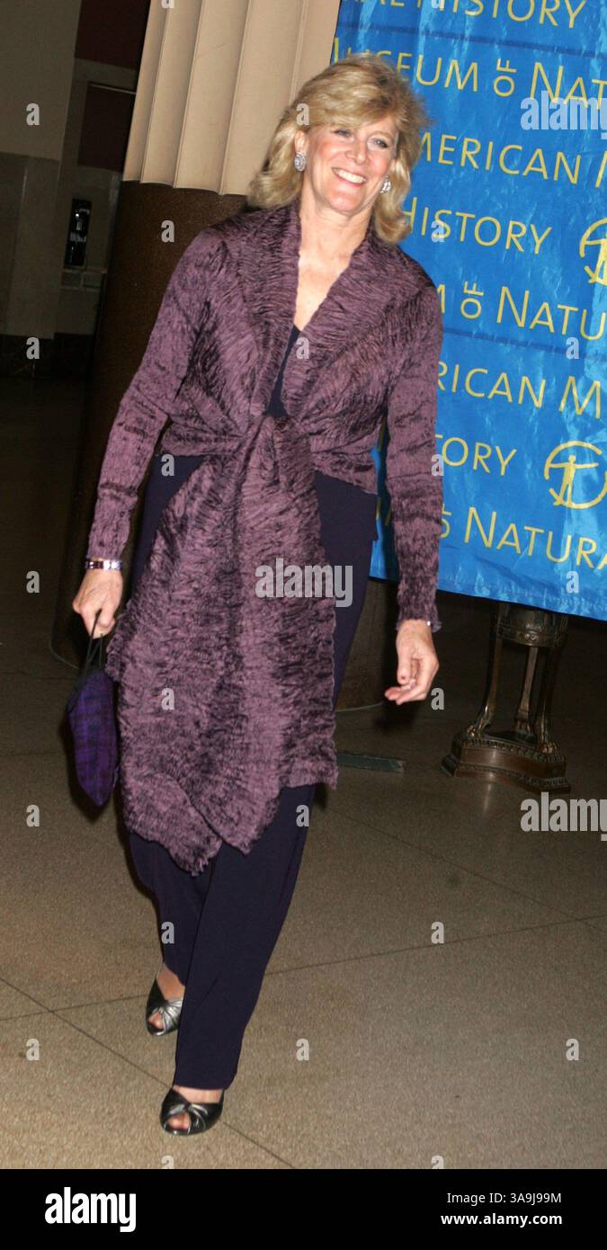 Nov 16, 2005; New York, NY, USA; News personality LYNN SHERR at the ...