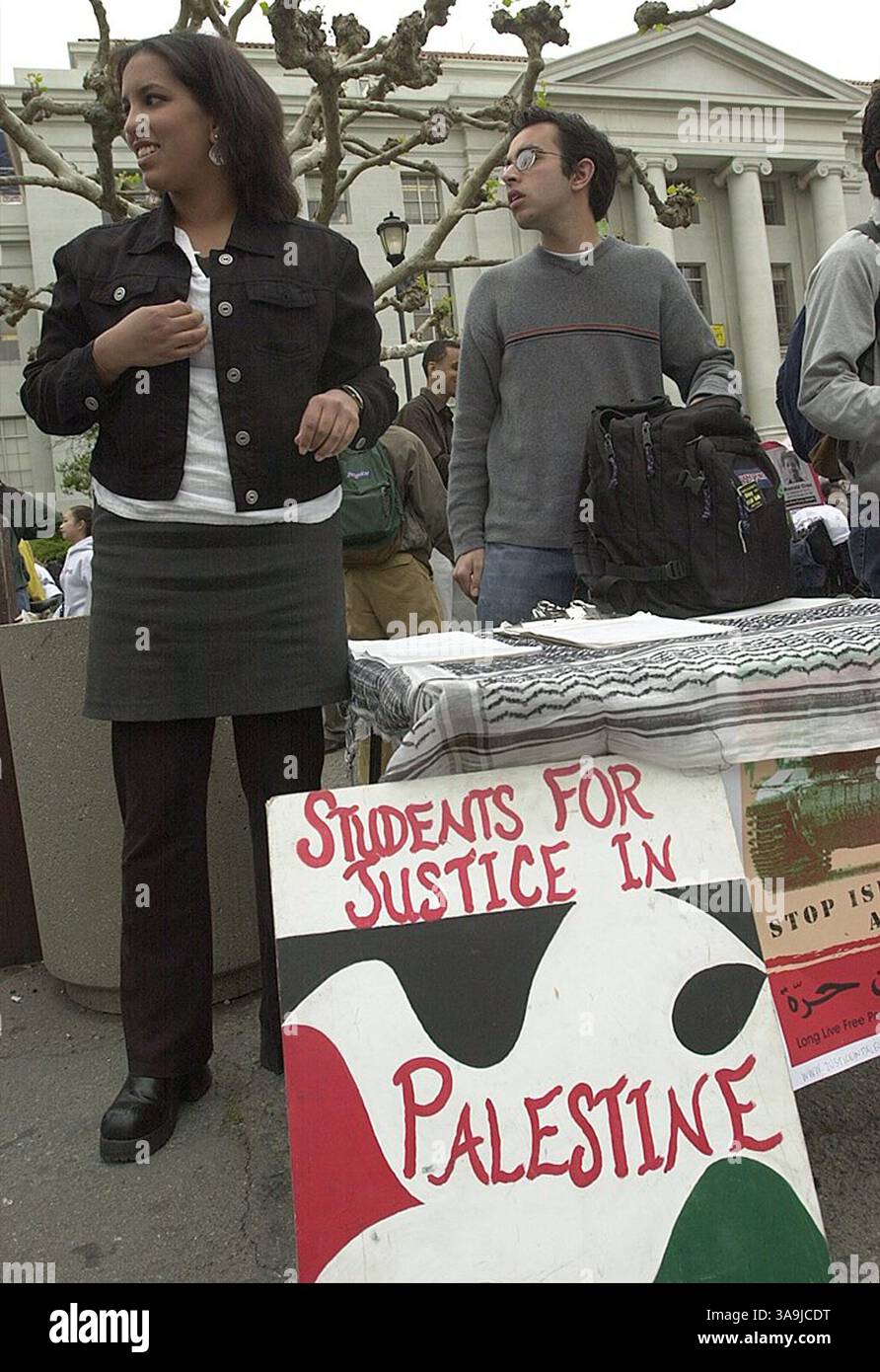 Yasmin sigel hi-res stock photography and images - Alamy