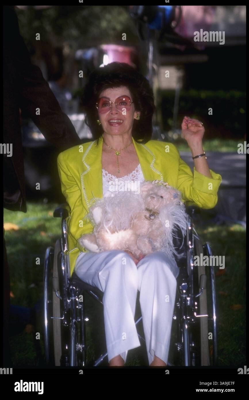 June 15, 1996; Actress ANNETTE FUNICELLO, an MS sufferer, attends the ...