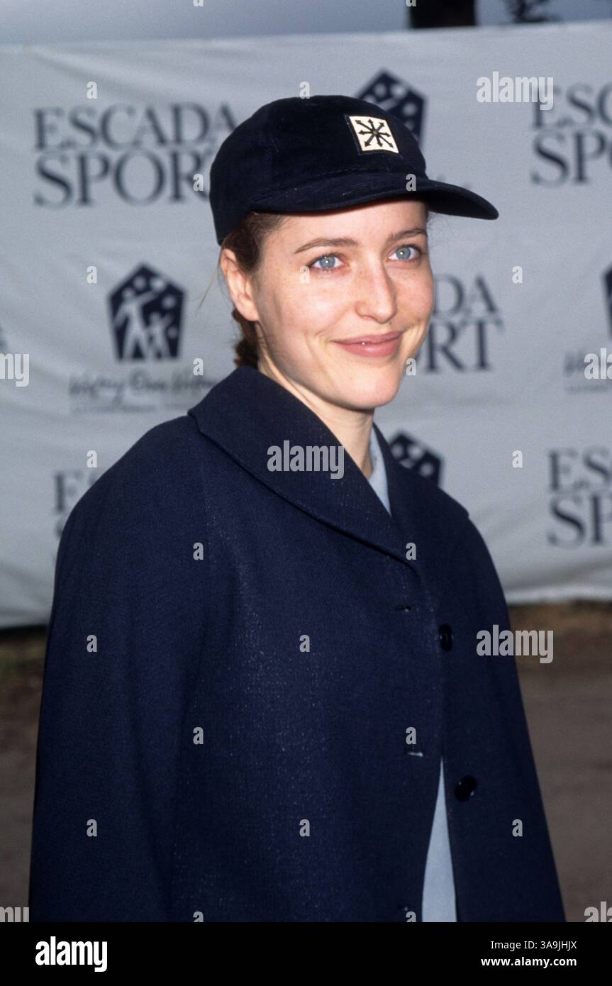 Nov 17, 1996; Los Angeles, CA, USA; GILLIAN ANDERSON at the 'Children ...