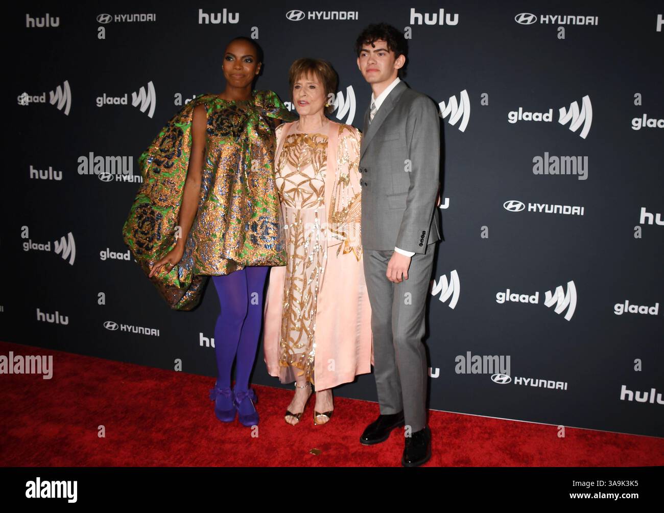 BEVERLY HILLS, CALIFORNIA - MARCH 27: Sasheer Zamata, Patti LuPone and ...