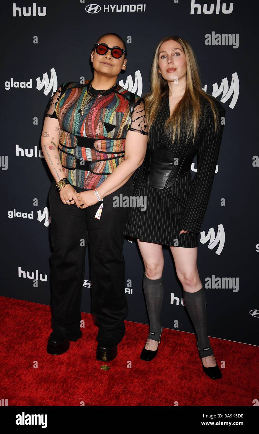 BEVERLY HILLS, CALIFORNIA - MARCH 27: Raven-Symoné and Miranda Pearman ...