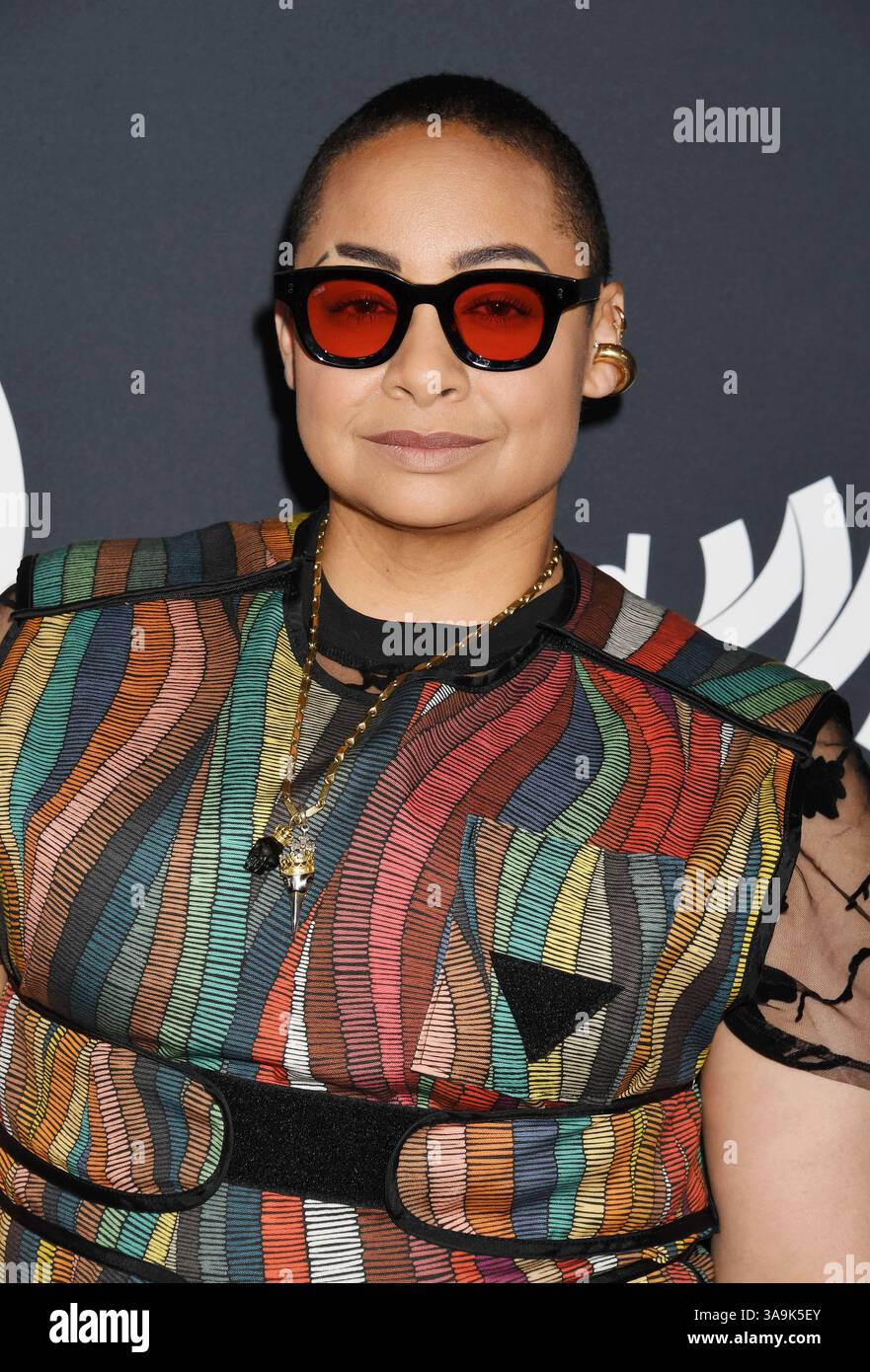 BEVERLY HILLS, CALIFORNIA - MARCH 27: Raven-Symoné and Miranda Pearman ...