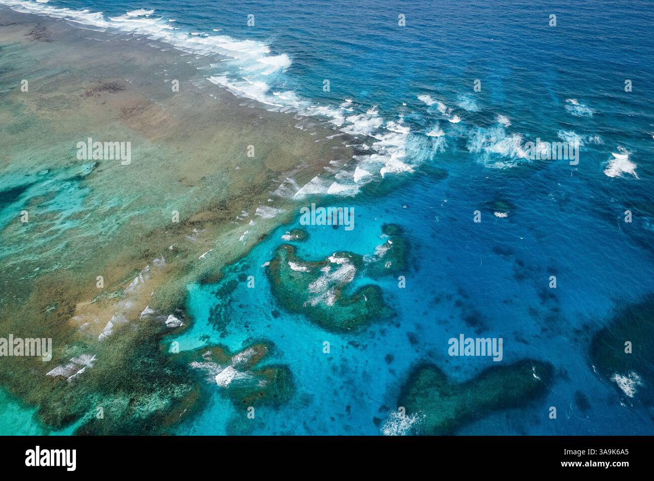 Stunning Aerial View of Abstract Ocean Patterns – A Mesmerizing Display ...