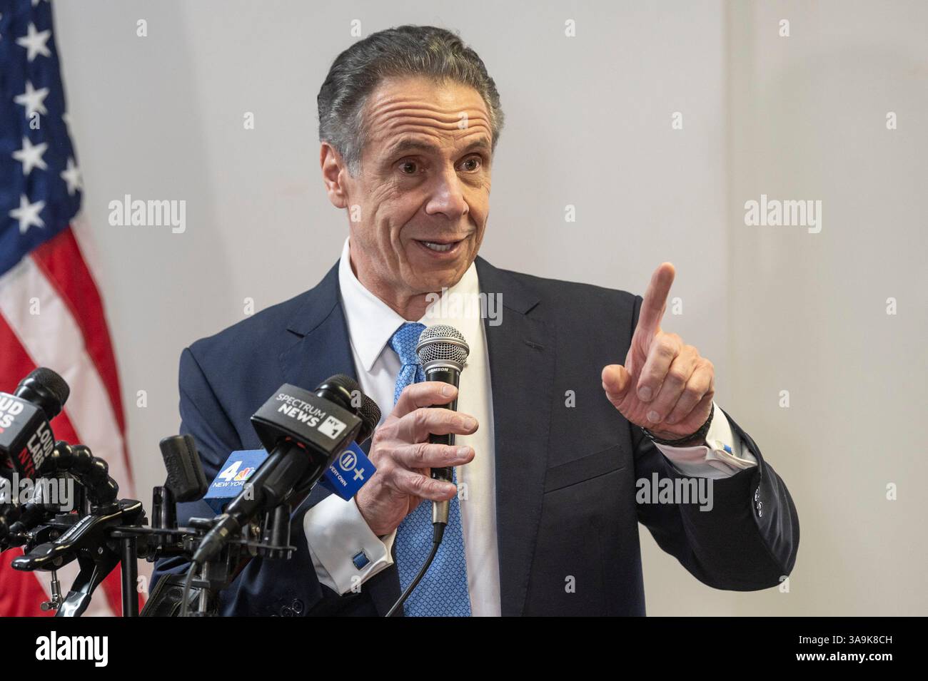 Andrew cuomo 2025 hi-res stock photography and images - Alamy