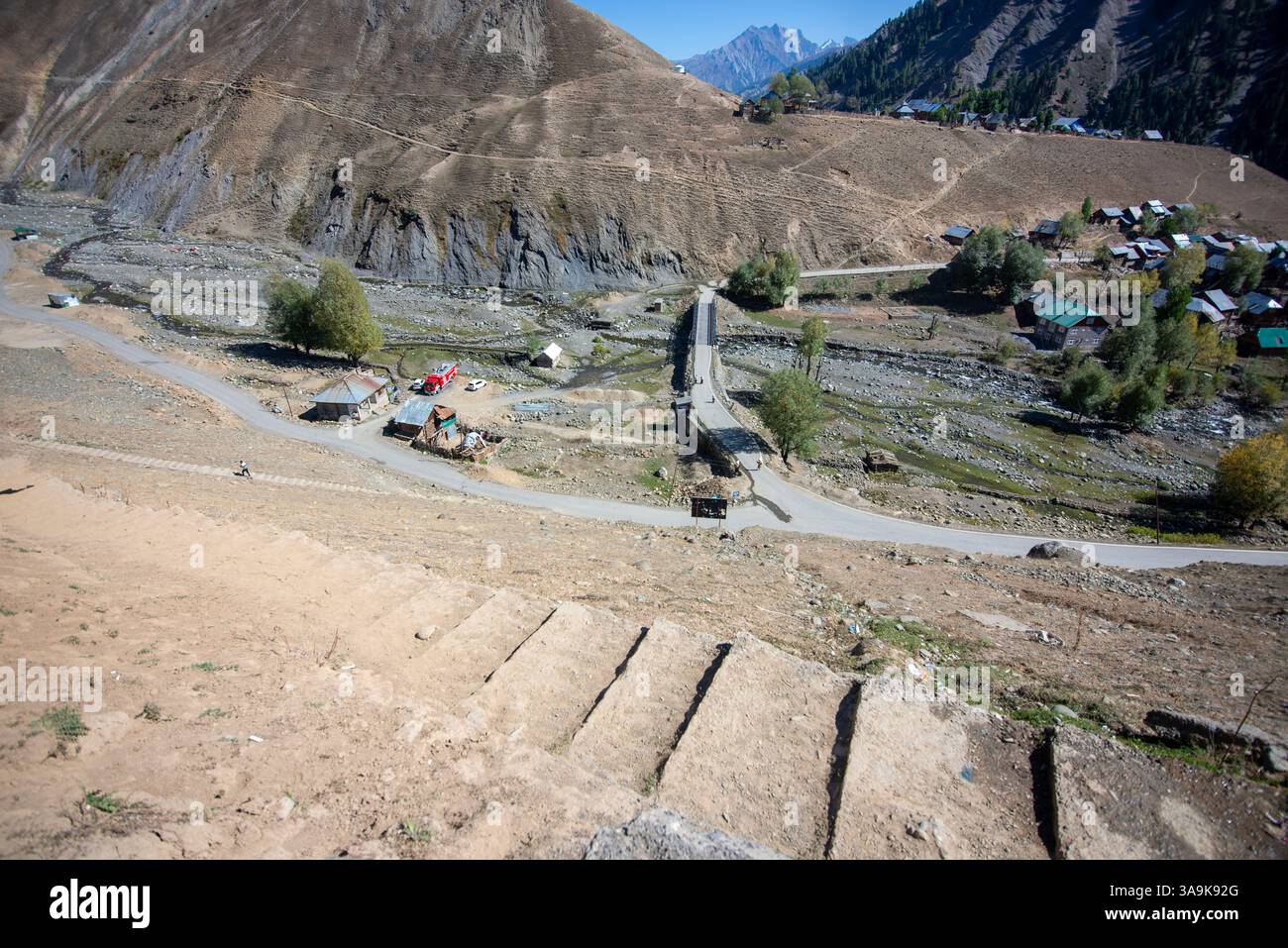 The Tulail Valley is a Himalayan sub-valley of Gurez in the union ...
