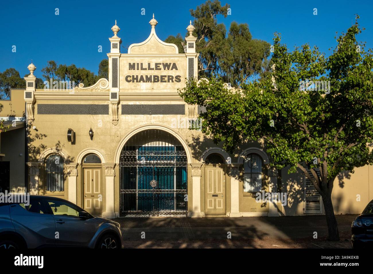 The front facade of the Millewa Chambers heritage site. Echuca ...